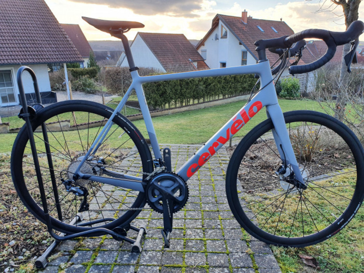 Achetez un vélo d'occasion Cervélo R-Series Ultegra Disc en 58 cm ...