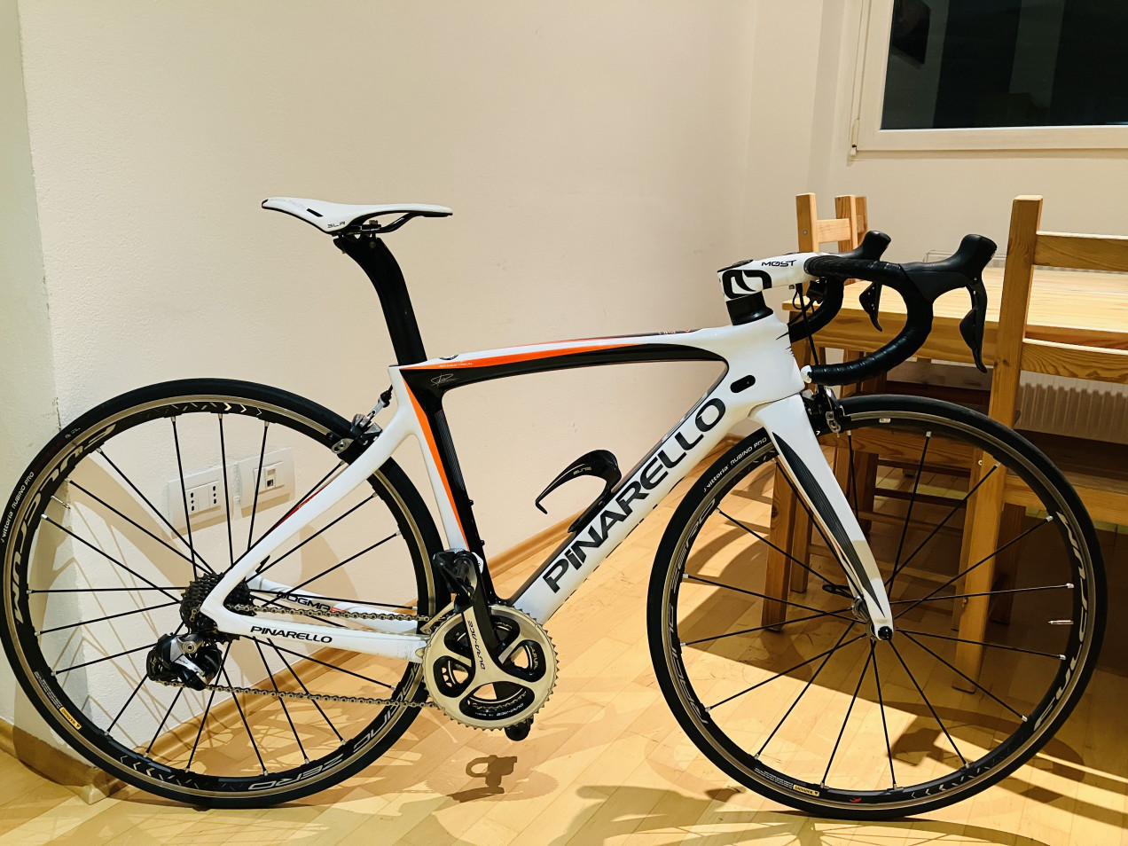 Pinarello DOGMA F8 used in 48 cm | buycycle
