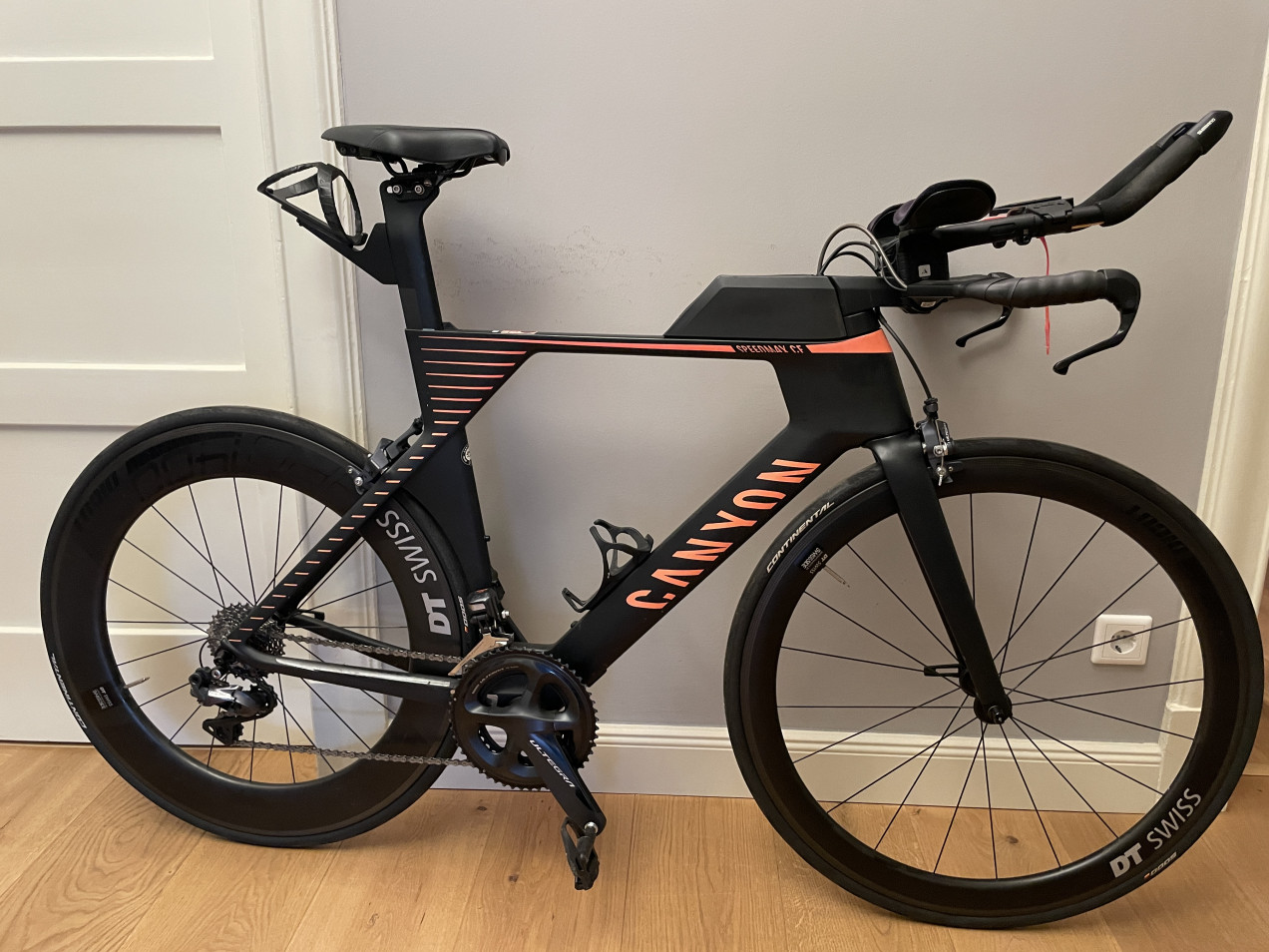 Canyon Speedmax WMN CF 8.0 Di2 used in m | buycycle