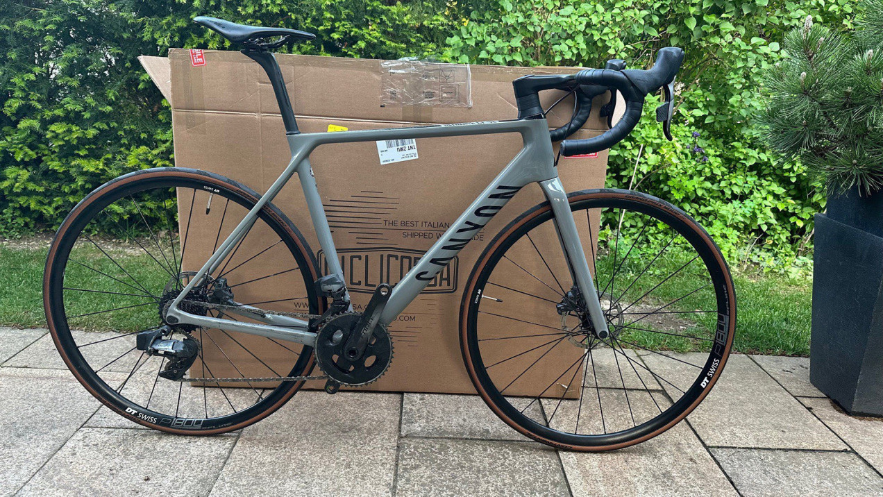 Canyon Ultimate CF SL 8 Disc eTap gebruikt in m | buycycle