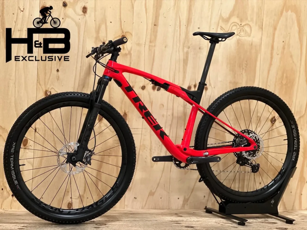 Trek Supercaliber 9.8 XT used in L | buycycle