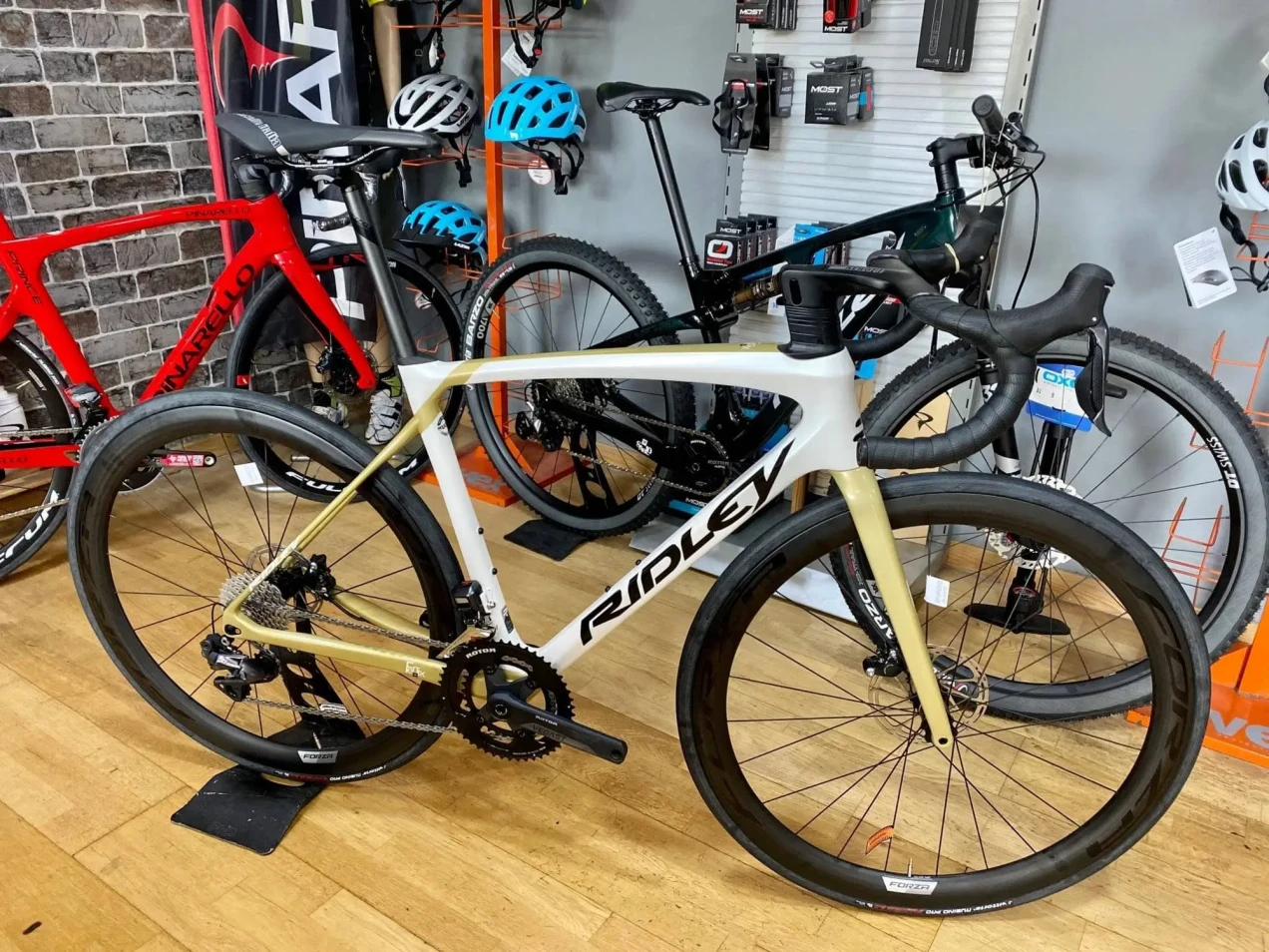 Ridley RIDLEY FENIX SLIC DISK ULTEGRA DI2 used in 54 cm | buycycle