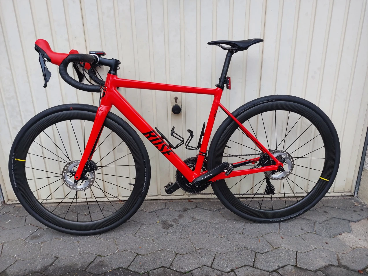 Achetez un vélo d'occasion Rose PRO SL DISC 105 en 53 cm | buycycle