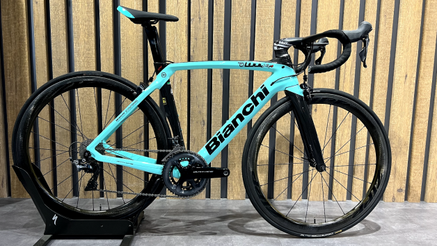 Bianchi Oltre XR4 used in 59 cm | buycycle