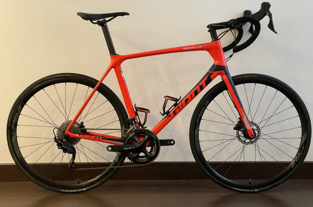 Giant TCR Advanced 2 Disc used in l | buycycle