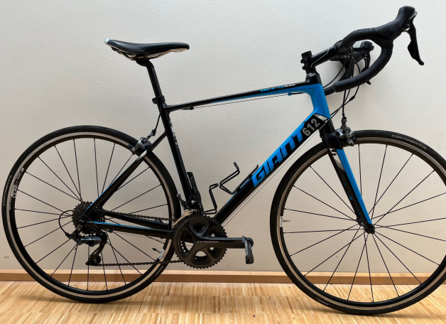 Giant Defy Advanced used in l | buycycle