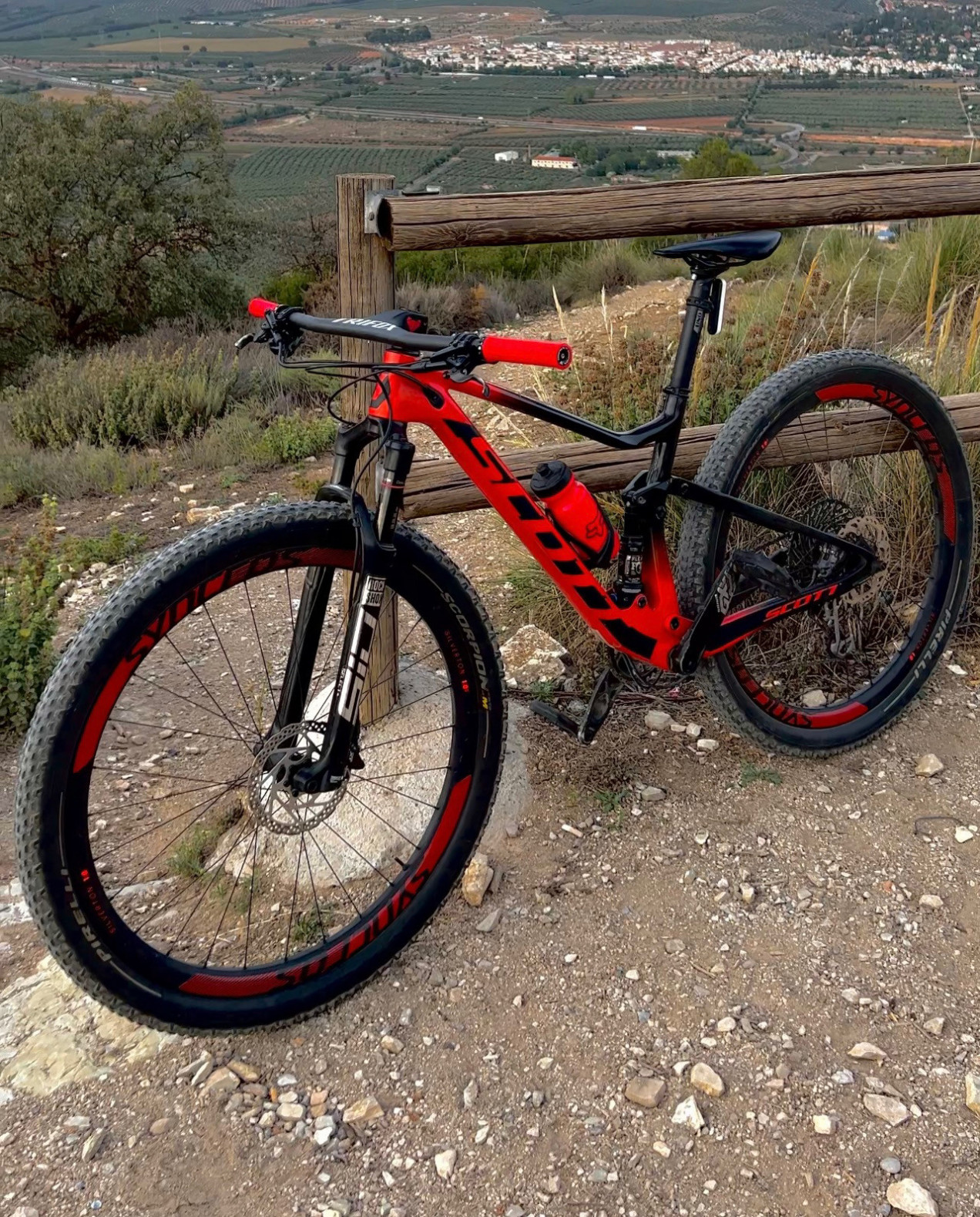 Scott Spark RC 900 Team Issue AXS used in m | buycycle