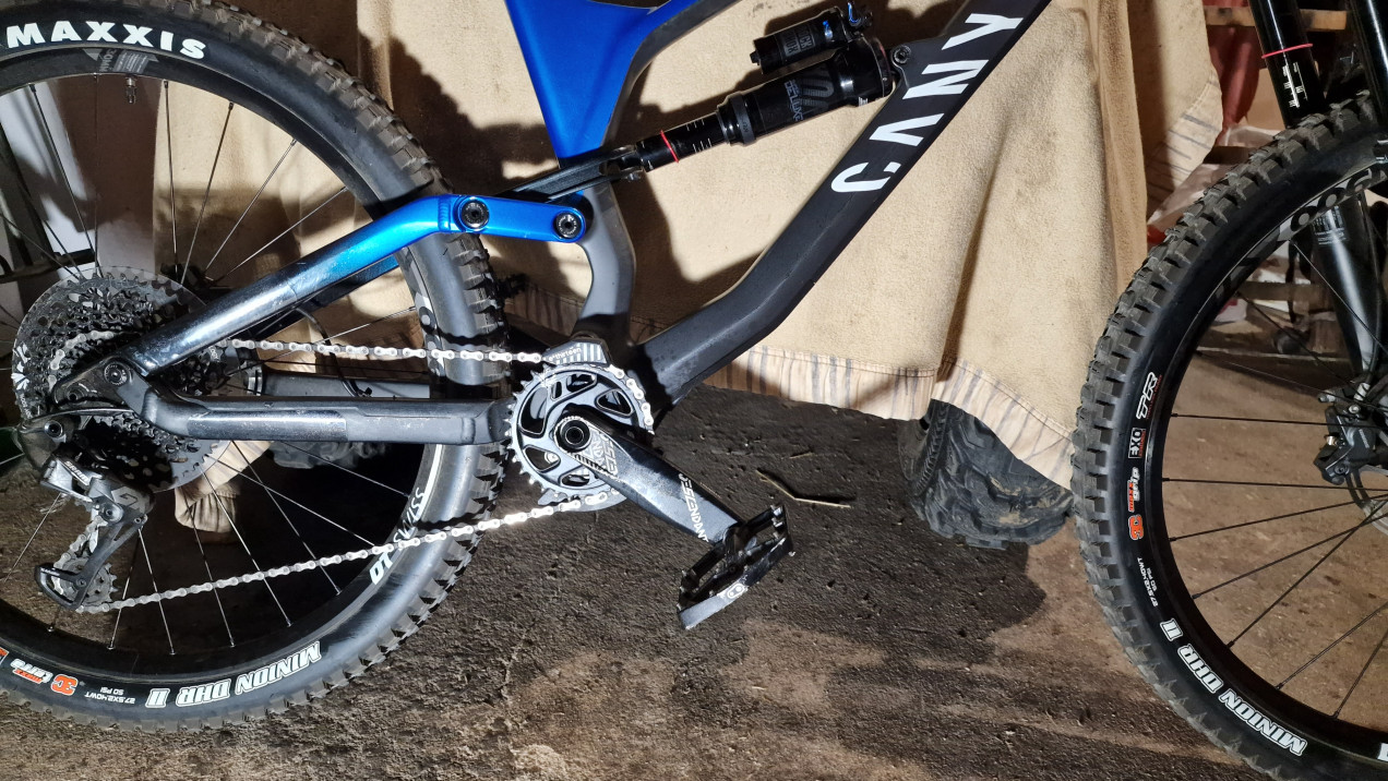 Canyon Torque CF 7.0 used in xl | buycycle