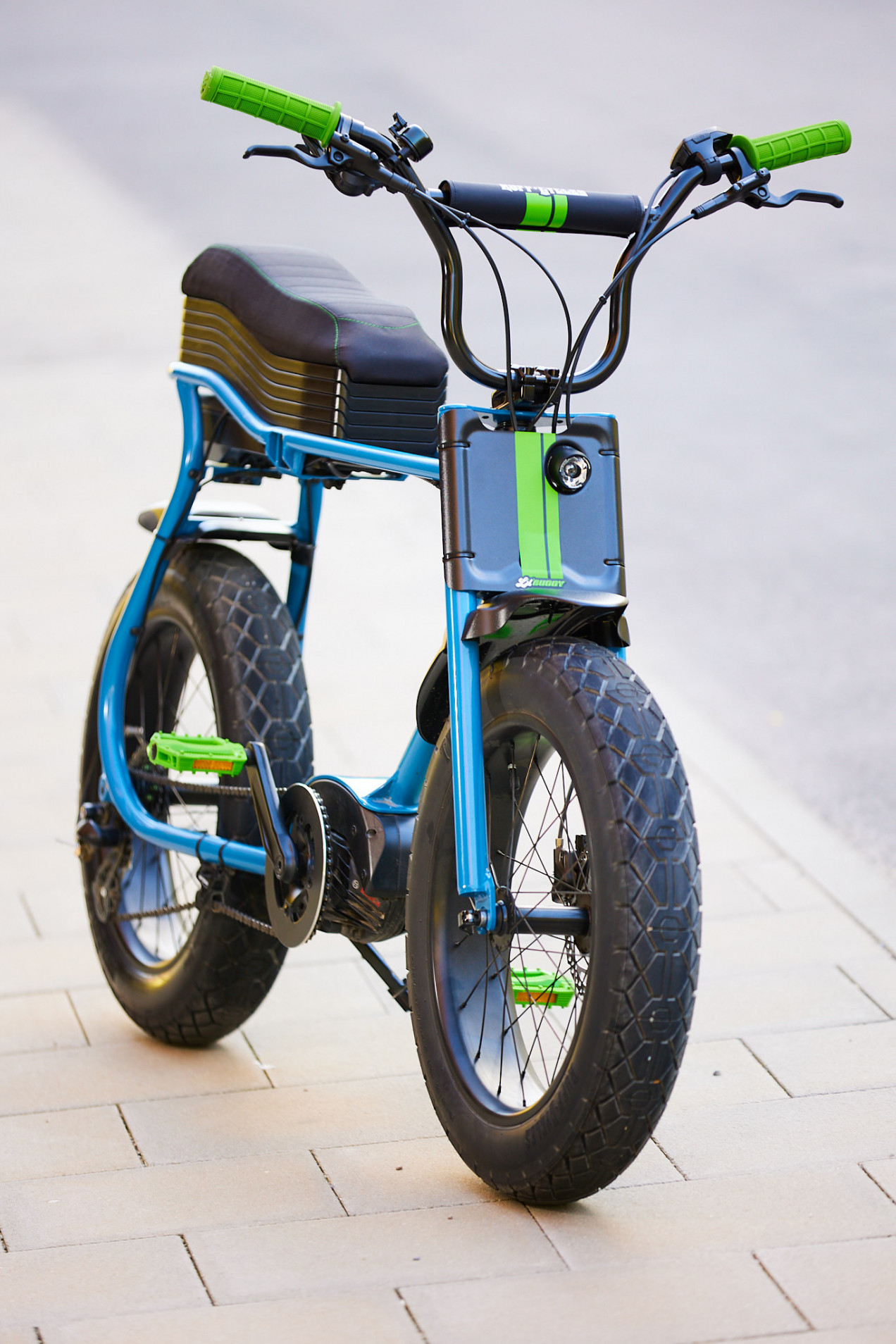 Ruff Cycles Lil Buddy Azurblau usato in l | buycycle