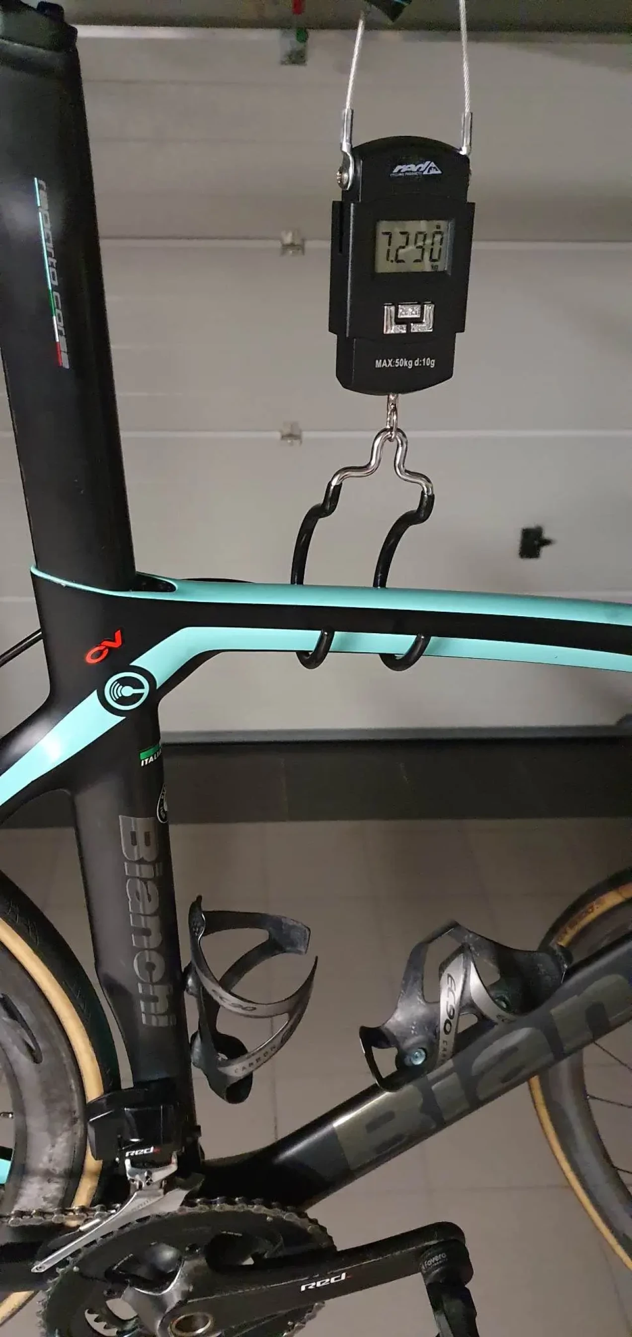 Bianchi Oltre XR.4 SRAM eTap utilizado en 57 cm | buycycle