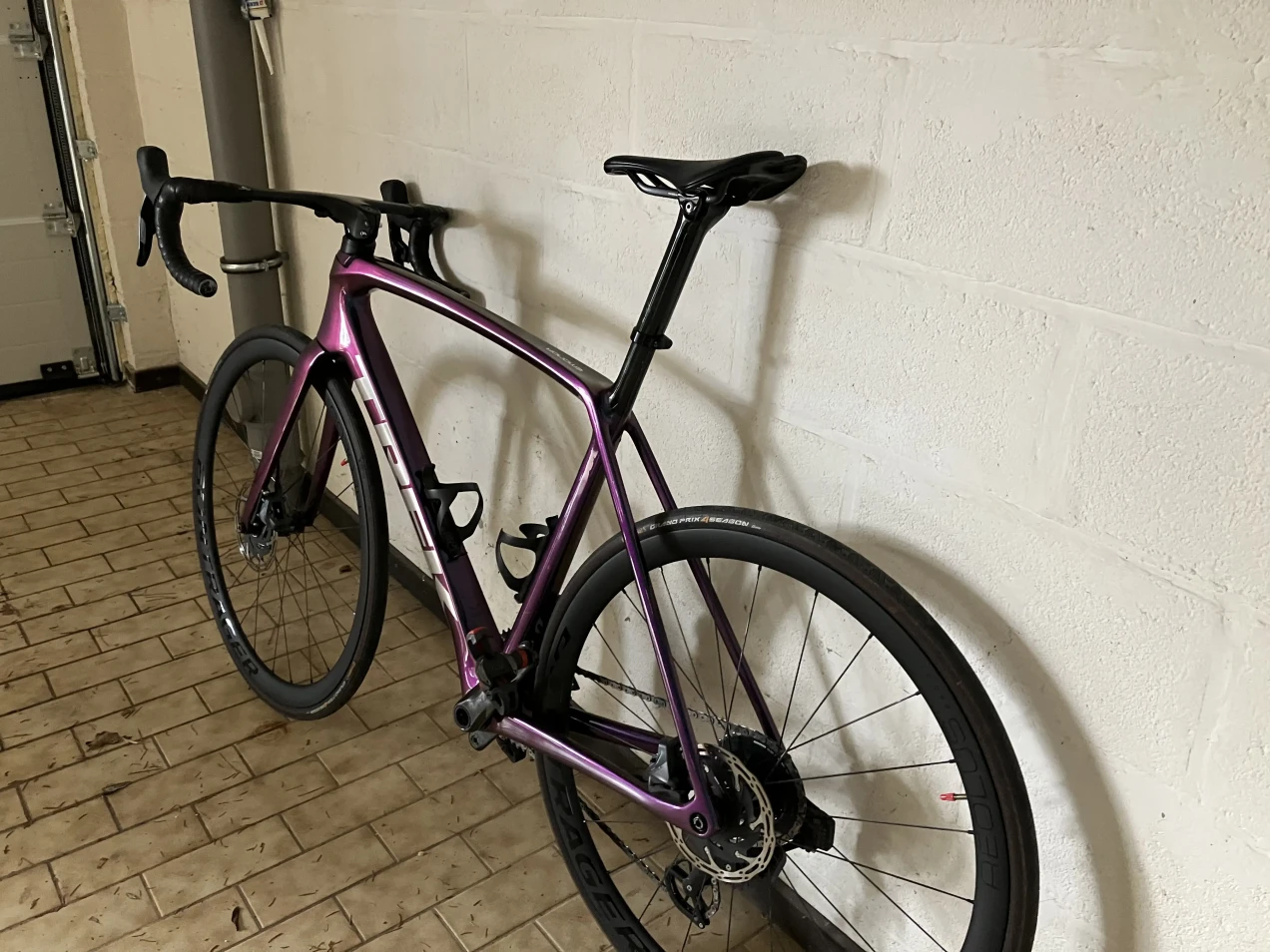 Trek Émonda SLR 7 used in l | buycycle