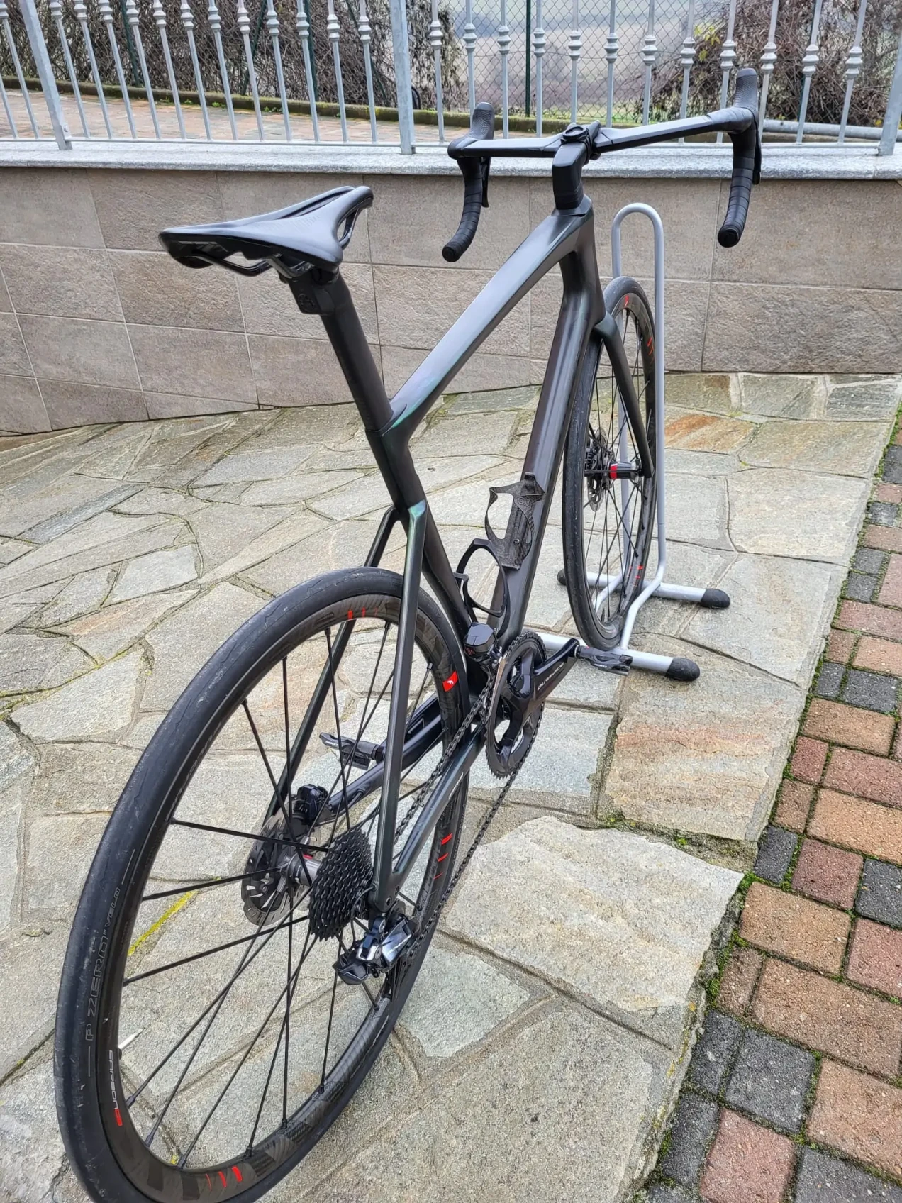 Specialized znamka S-Works Tarmac SL7 - Dura Ace Di2, ki se uporablja v ...