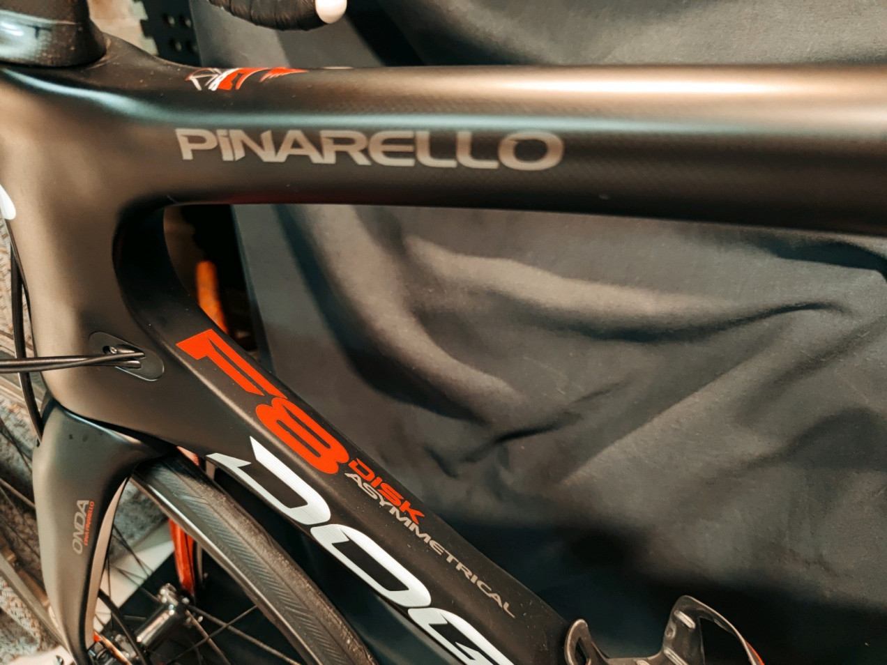 Pinarello Dogma F8 Disk Frameset used in xl | buycycle