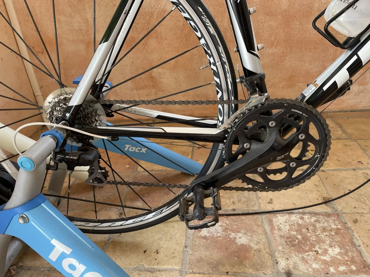 Trek Alpha 2.3 used in 56 cm | buycycle