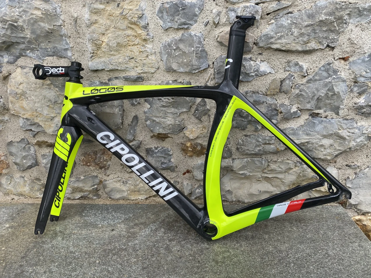 Cipollini Logos Frameset utilizado en M | buycycle