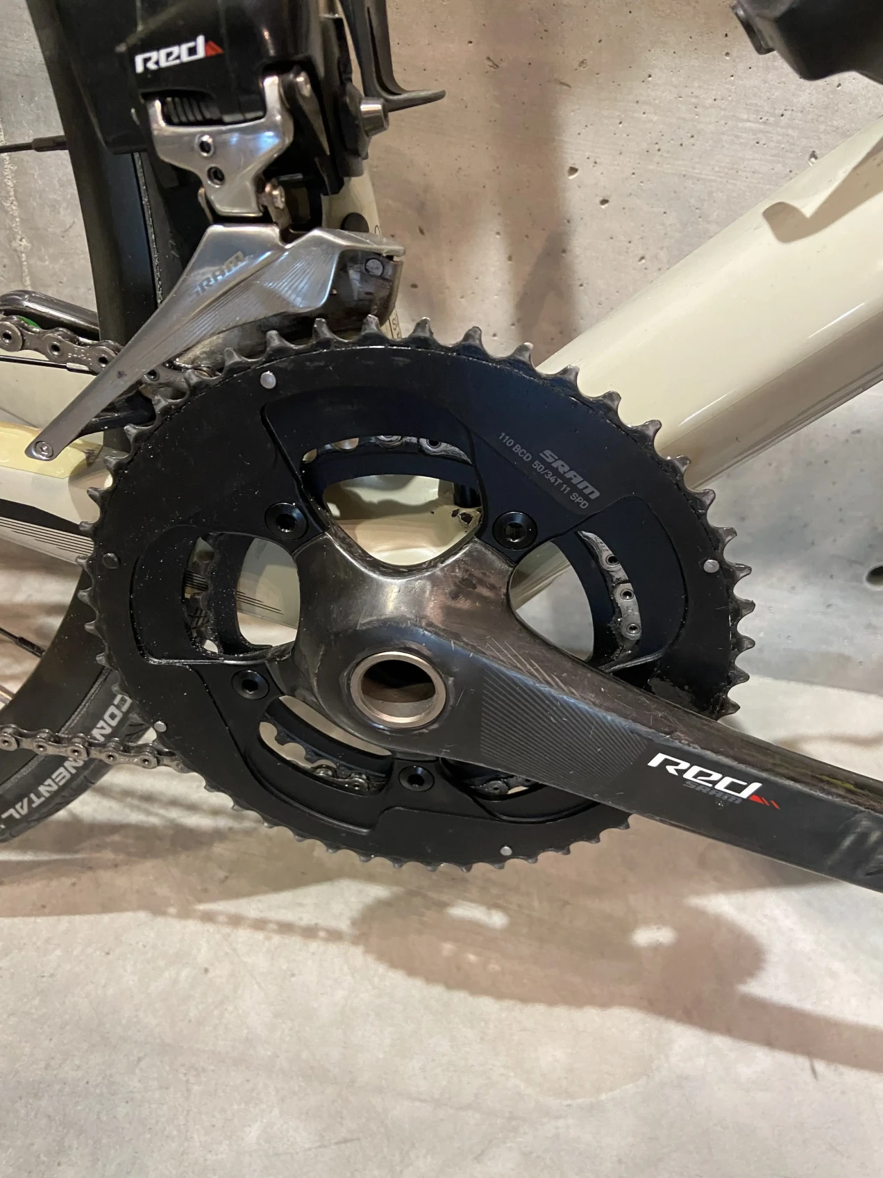 Achetez un vélo d'occasion BMC Roadmachine 01 TWO en M | buycycle