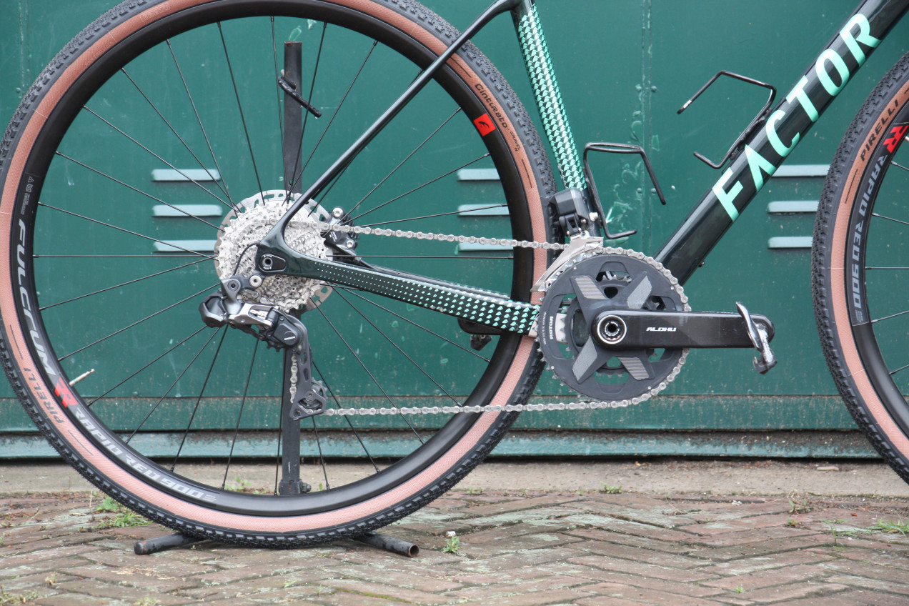 Achetez un vélo d'occasion Factor LS SRAM Force eTap AXS Disc en 54 cm ...