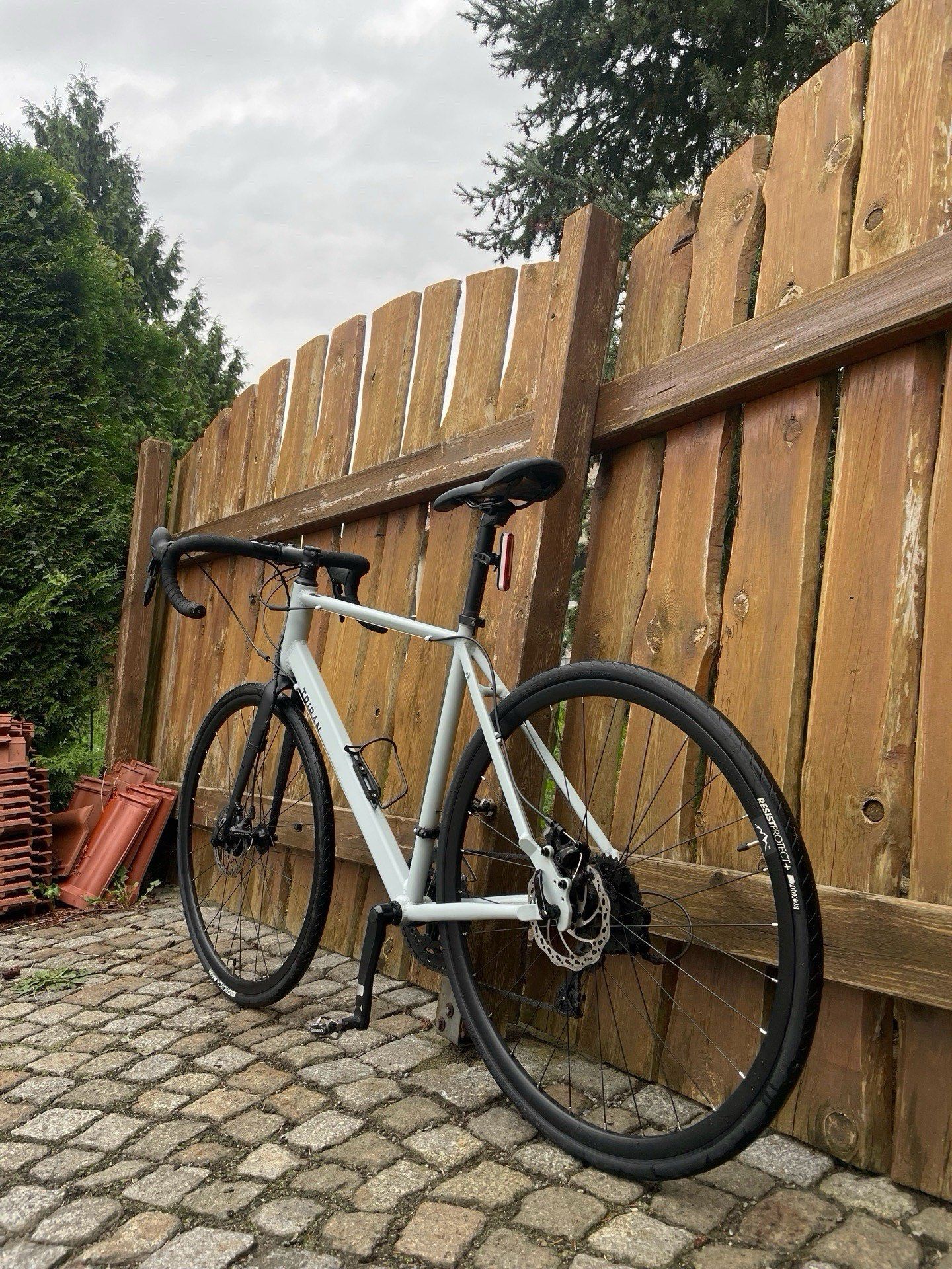 TRIBAN Cycle Touring Road Bike RC120 Disc used in LG | buycycle USA