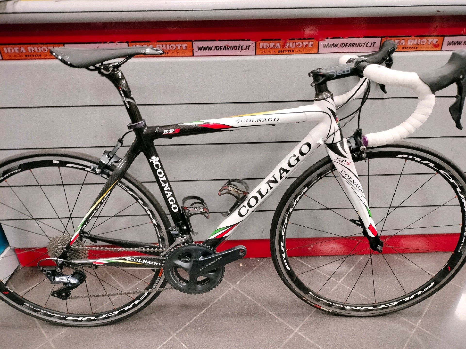 Colnago EPS Extreme Power Carbon used in M | buycycle USA