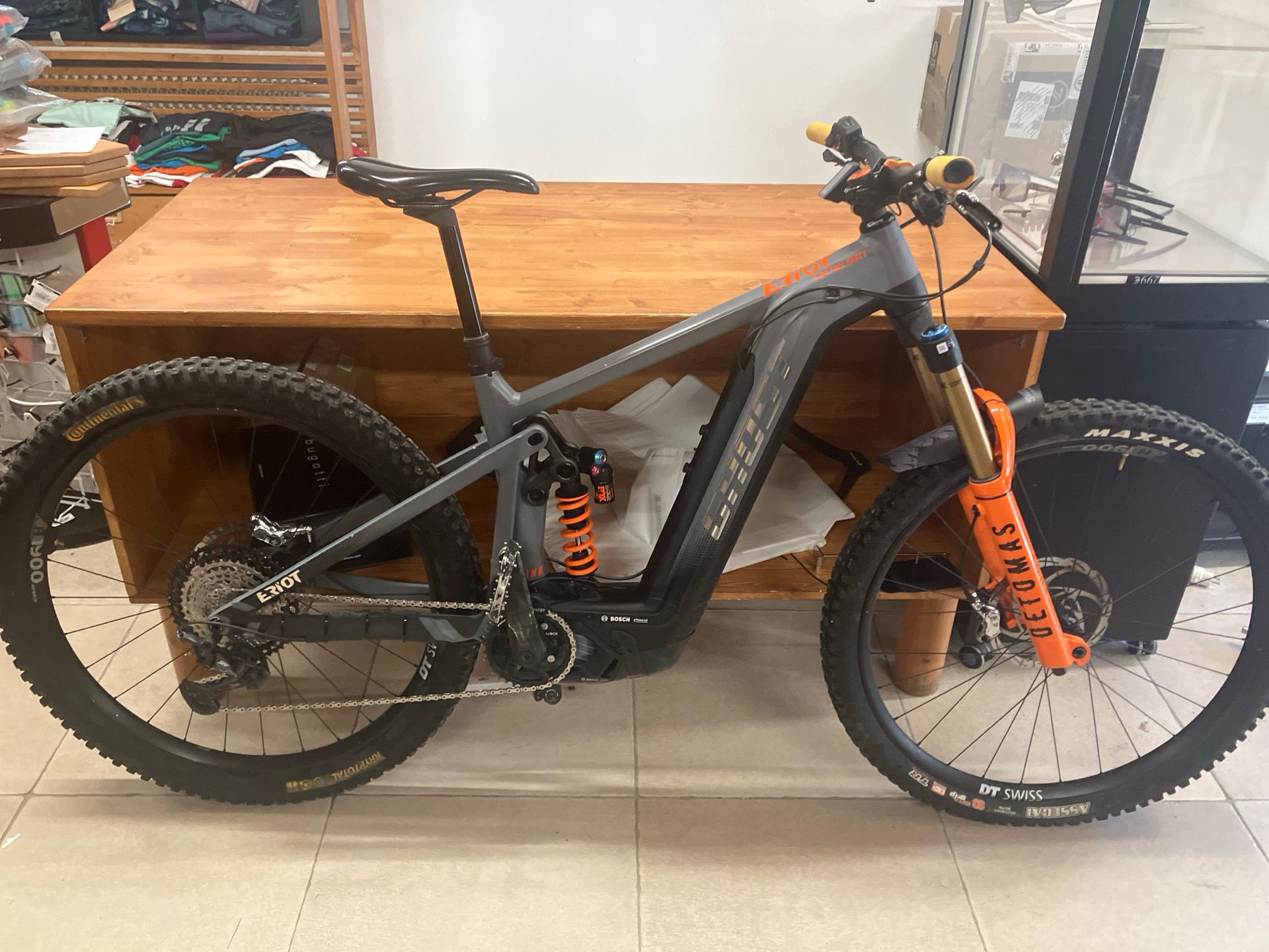 Ghost E-Riot EN Full Party used in 53 cm | Black Friday Deals ...