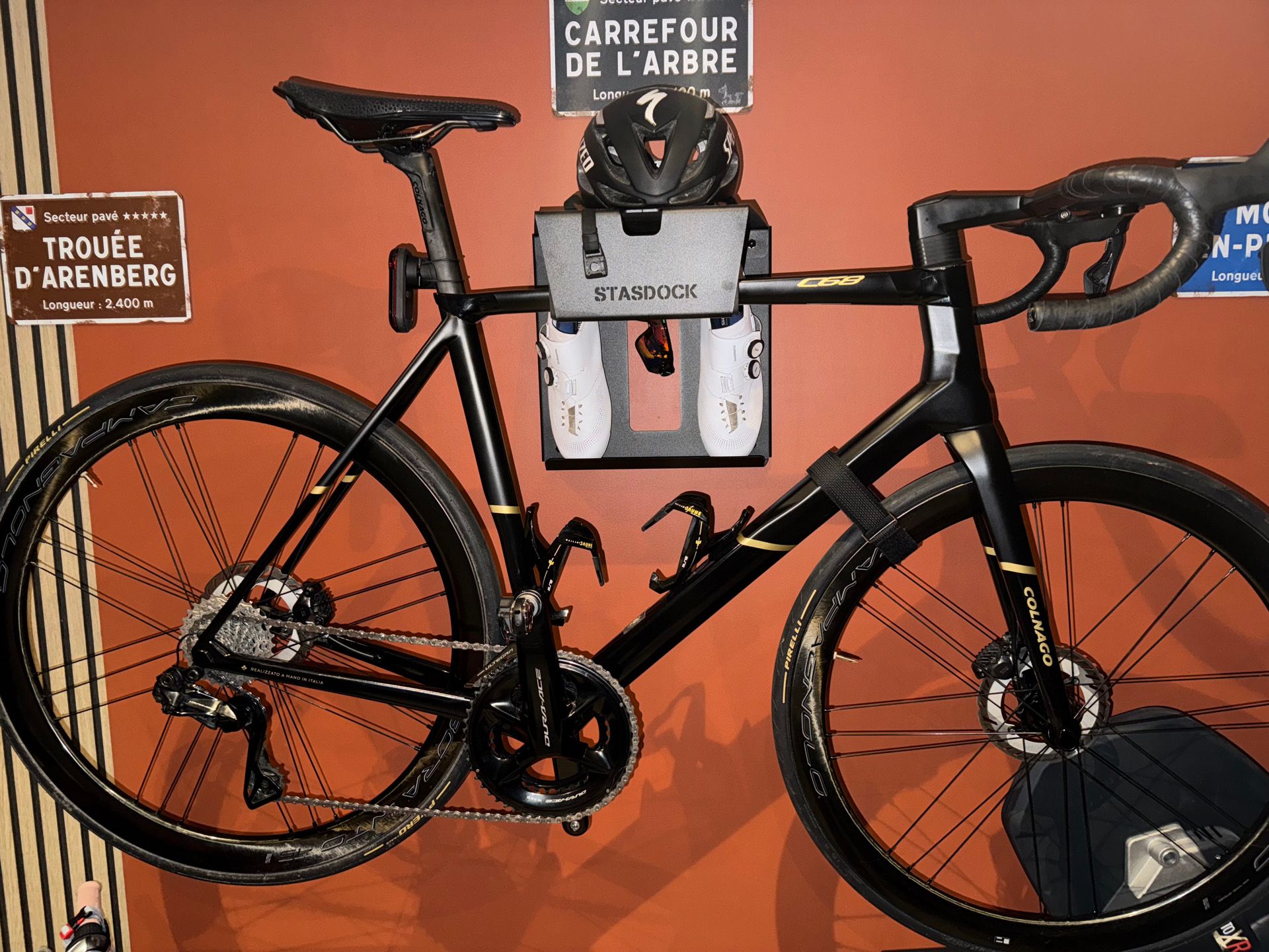 Colnago C68 Ti Disc Dura-Ace Di2 Bike used in 55 cm | buycycle CA