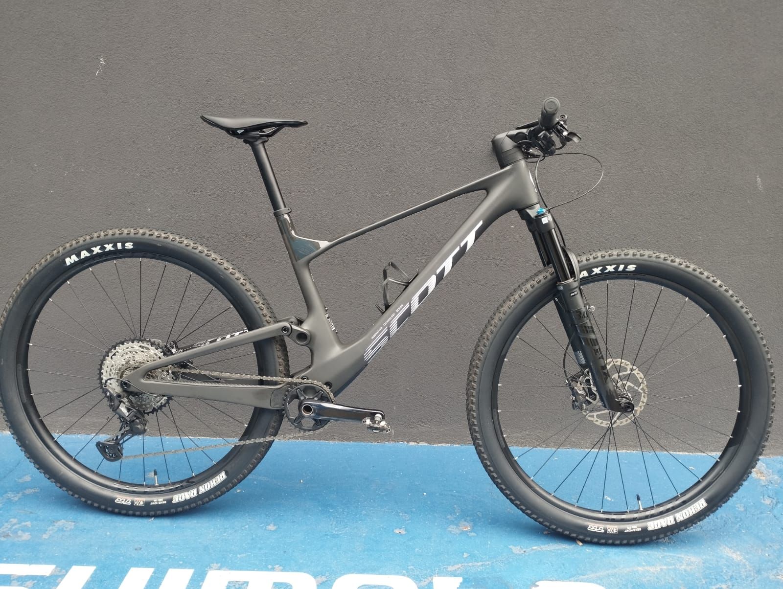 Scott Spark RC Team used in L | buycycle USA