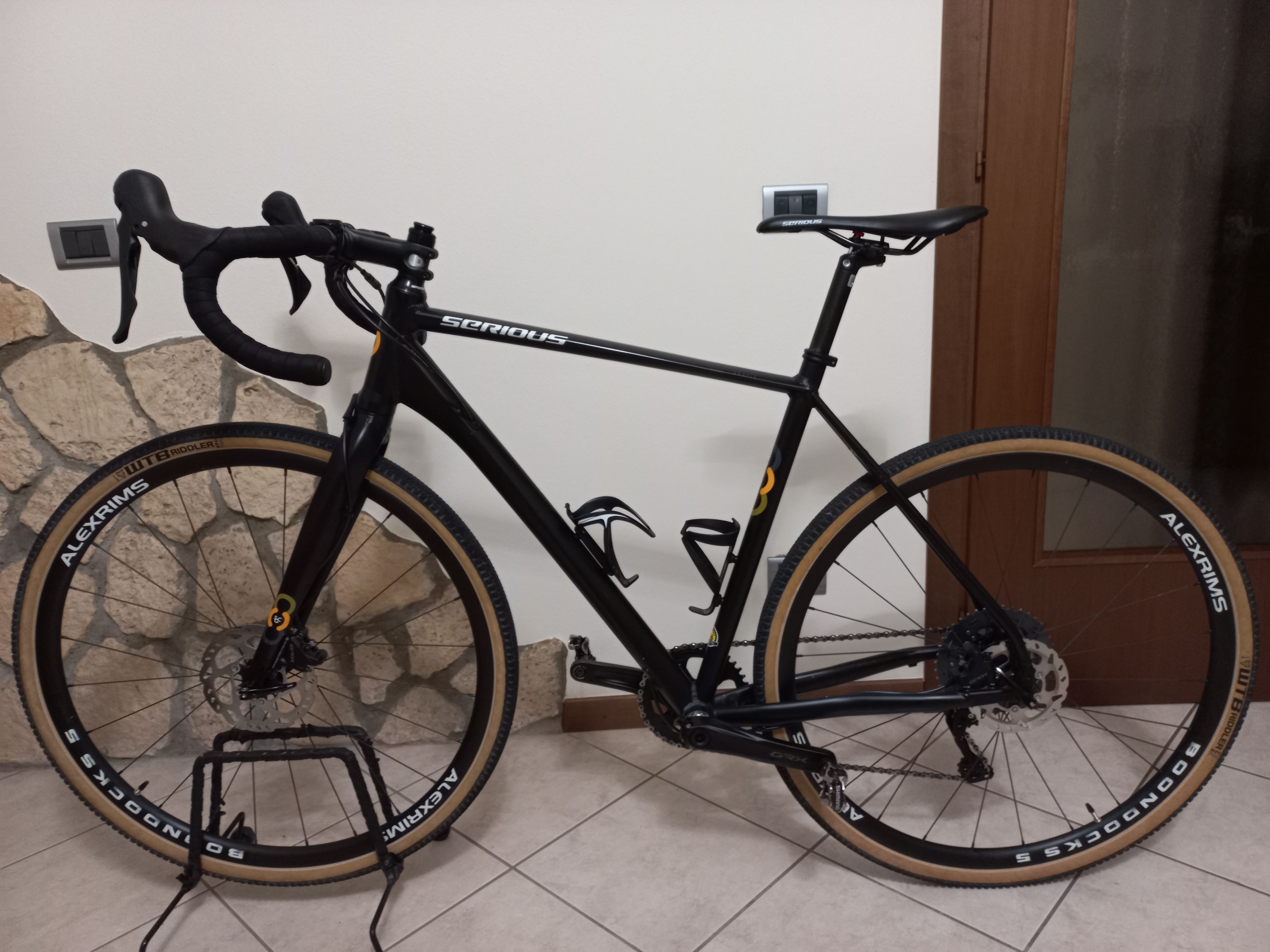 Serious Gravix GRX Pro schwarz used in 54 cm | Black Friday Deals | buycycle USA