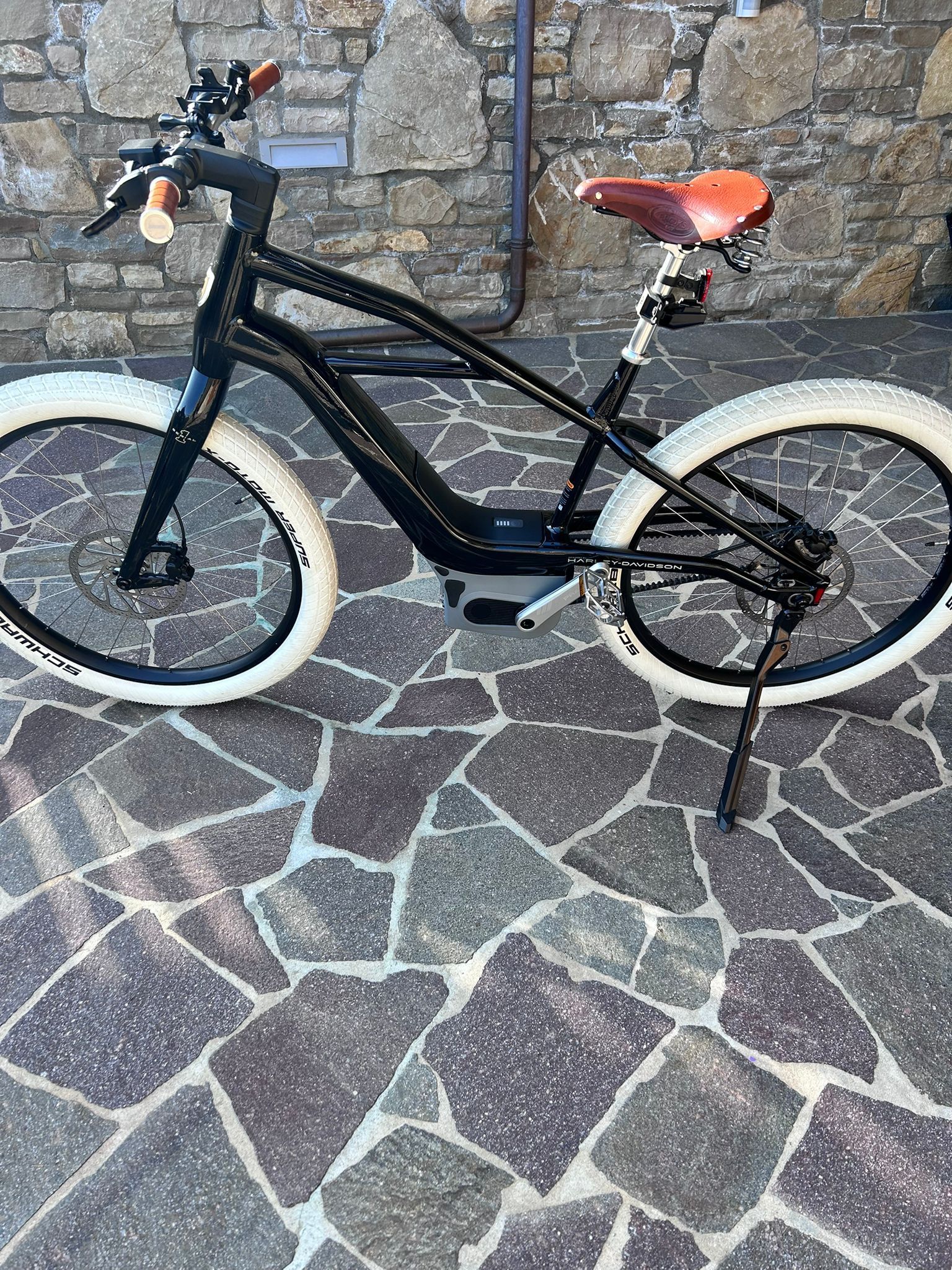 Serial 1 MOSH TRIBUTE used in L | buycycle USA