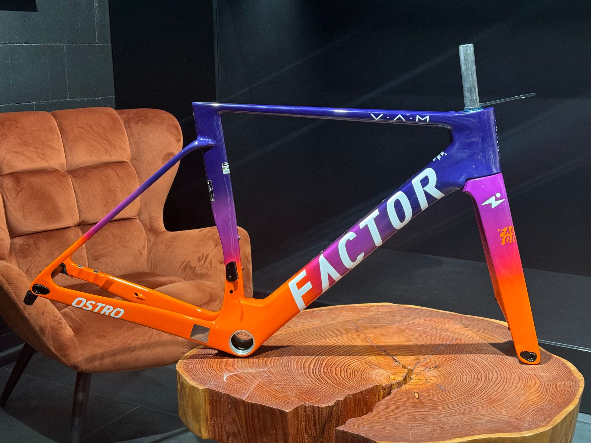 Factor Ostro Vam used in 56 cm | buycycle