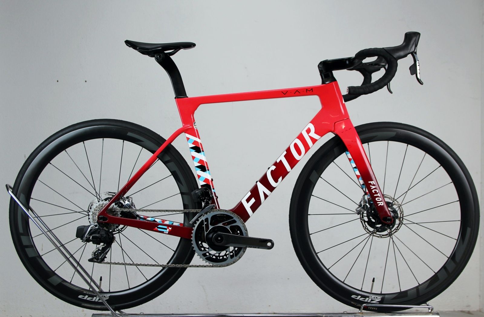 Factor Ostro Vam used in 54 cm | buycycle USA