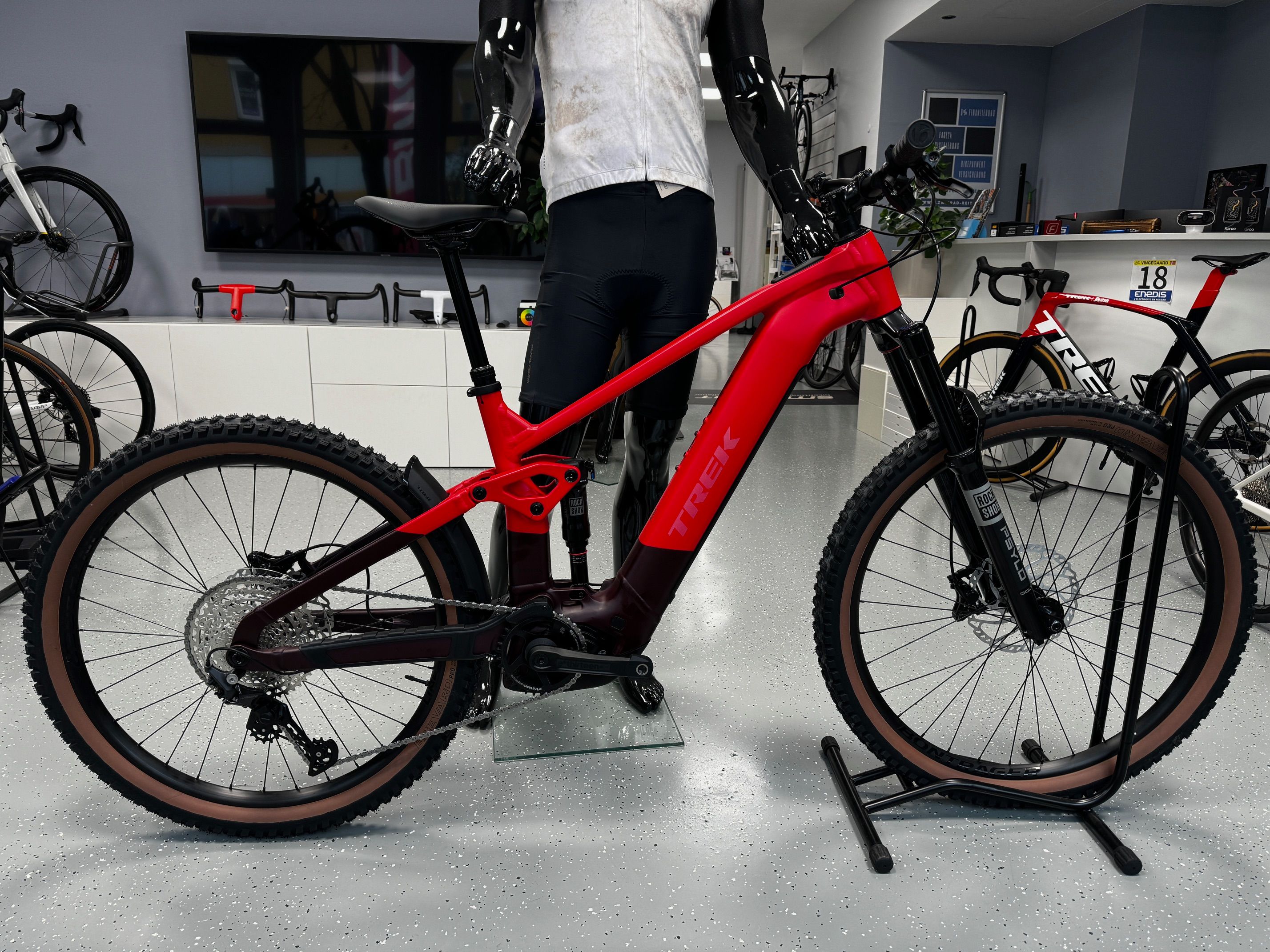 Trek Rail+ 5 Gen 5 used in L | buycycle USA