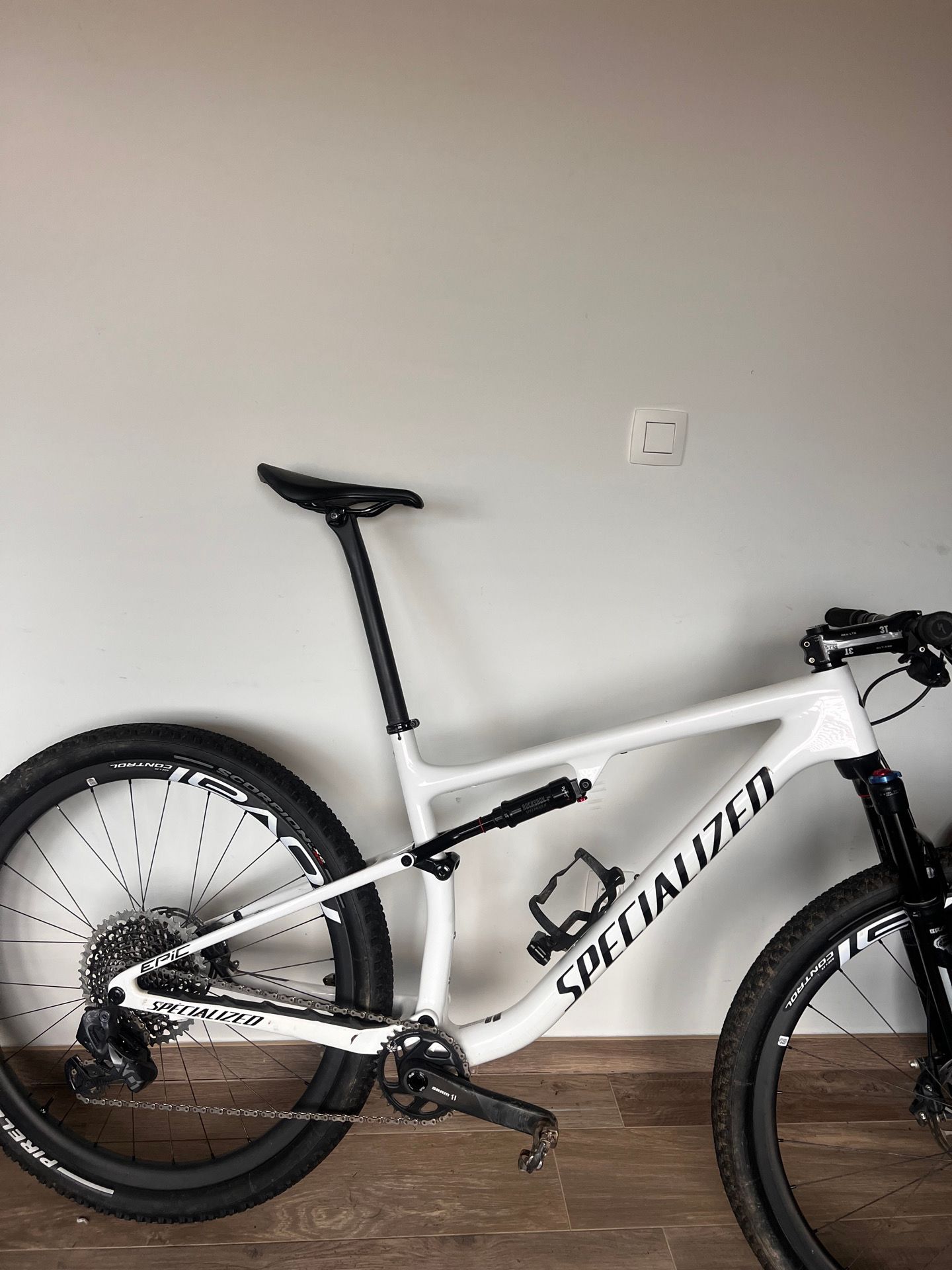 Specialized Epic Pro used in LG | buycycle USA