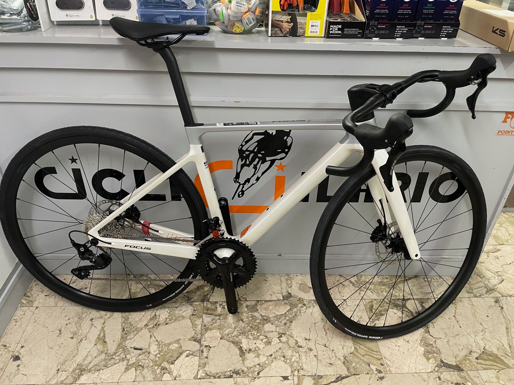 Focus Izalco Max 8.7 used in M | buycycle