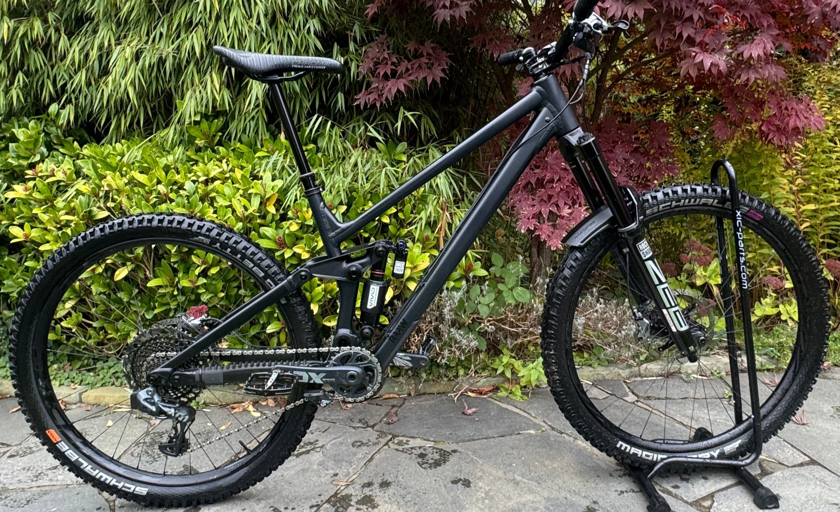 RAAW Madonna V3 used in L | Black Friday Deals | buycycle USA