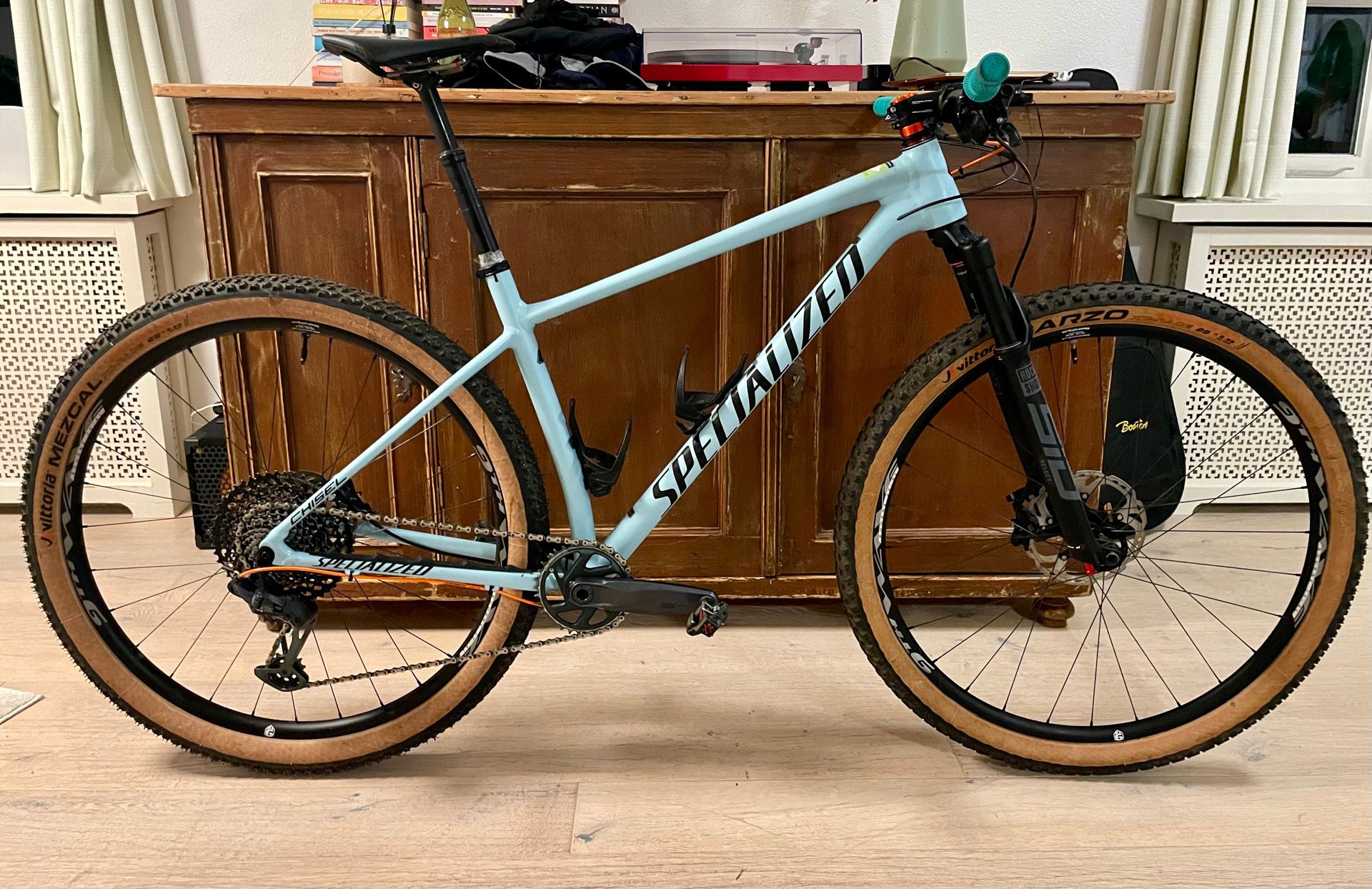 Specialized Chisel Hardtail Comp used in LG | Black Friday Deals ...