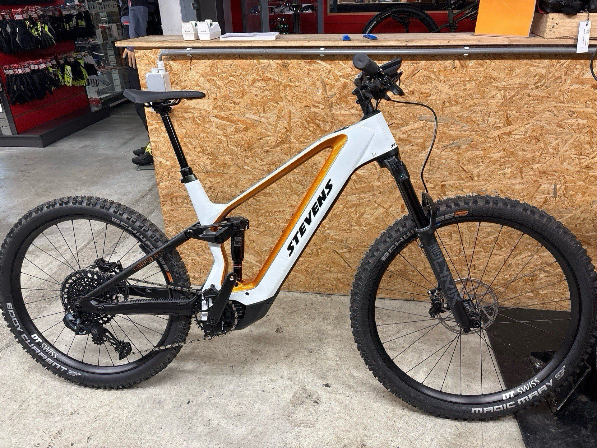 Stevens E-Inception AM 8.7.1 GTF used in L | Black Friday Deals | buycycle USA