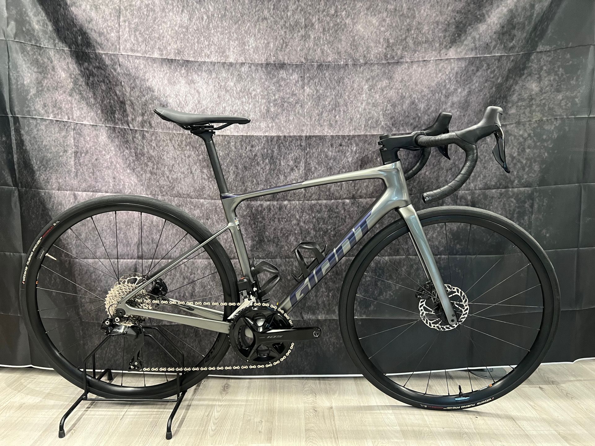 Giant Defy, Advanced 1 used in SM | Black Friday Deals | buycycle USA