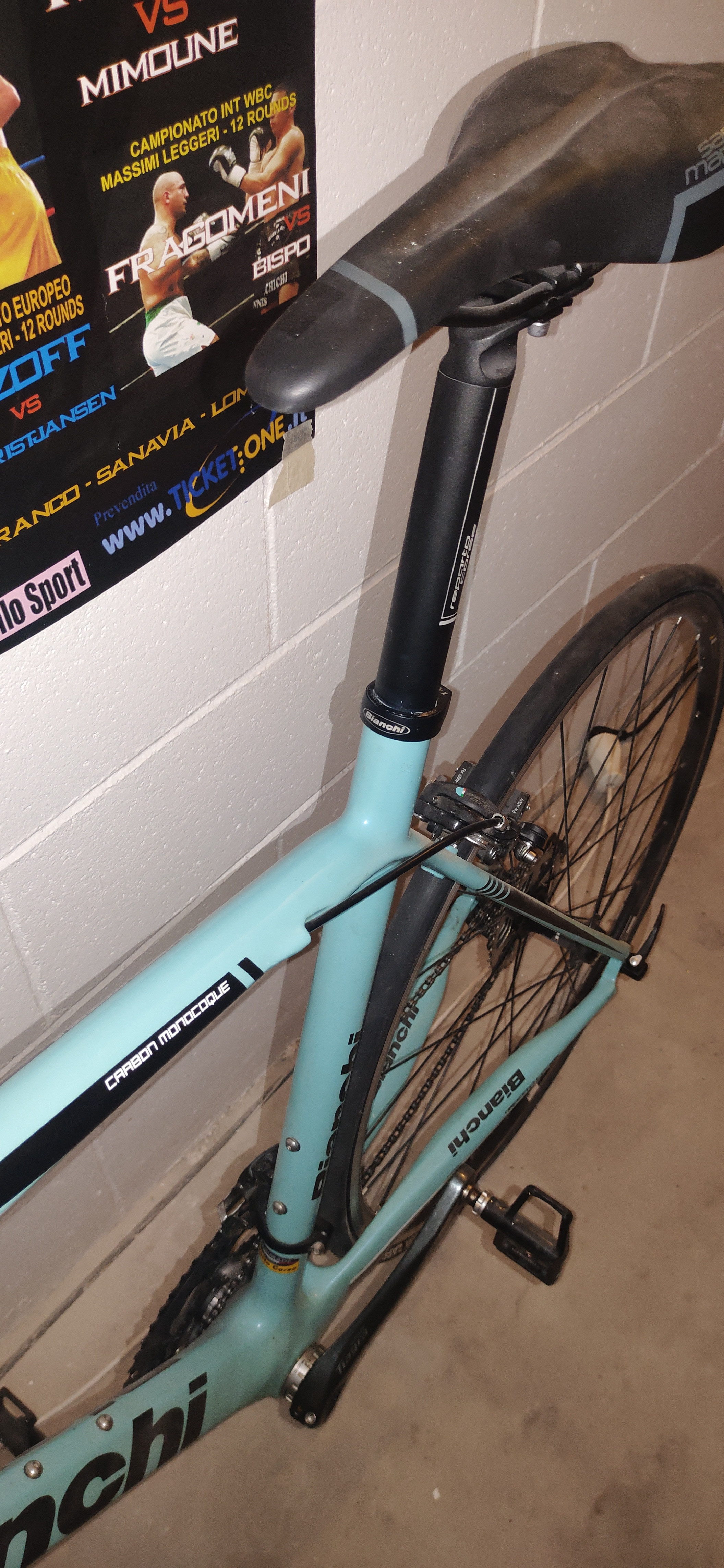 Bianchi Intrepida Tiagra used in 60 cm | buycycle