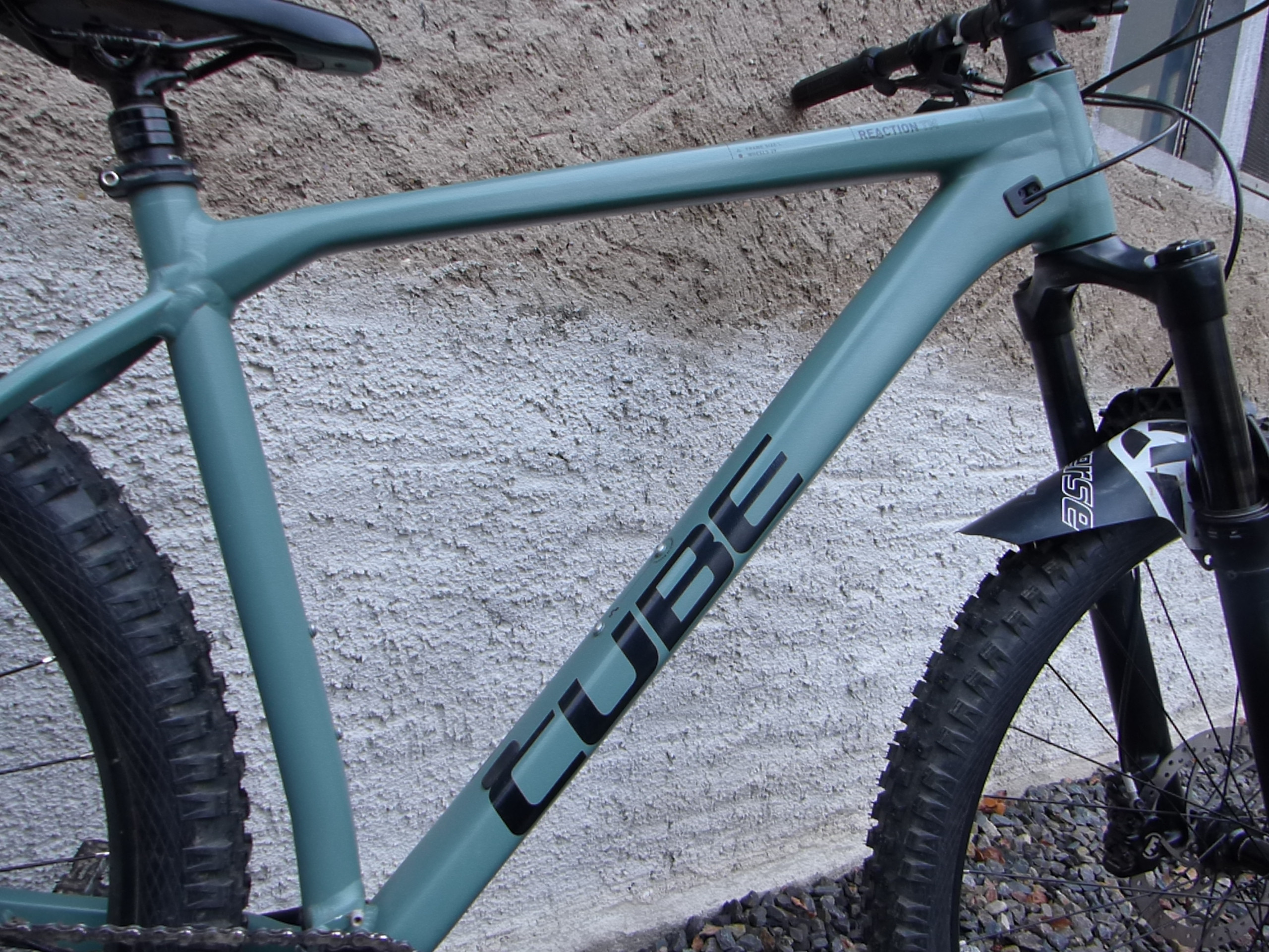 CUBE REACTION TM used in LG | buycycle