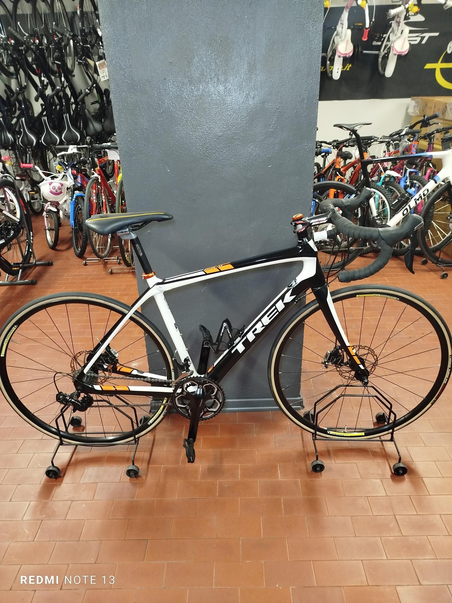 Trek Domane 4.3 Disc Compact used in 54 cm | buycycle