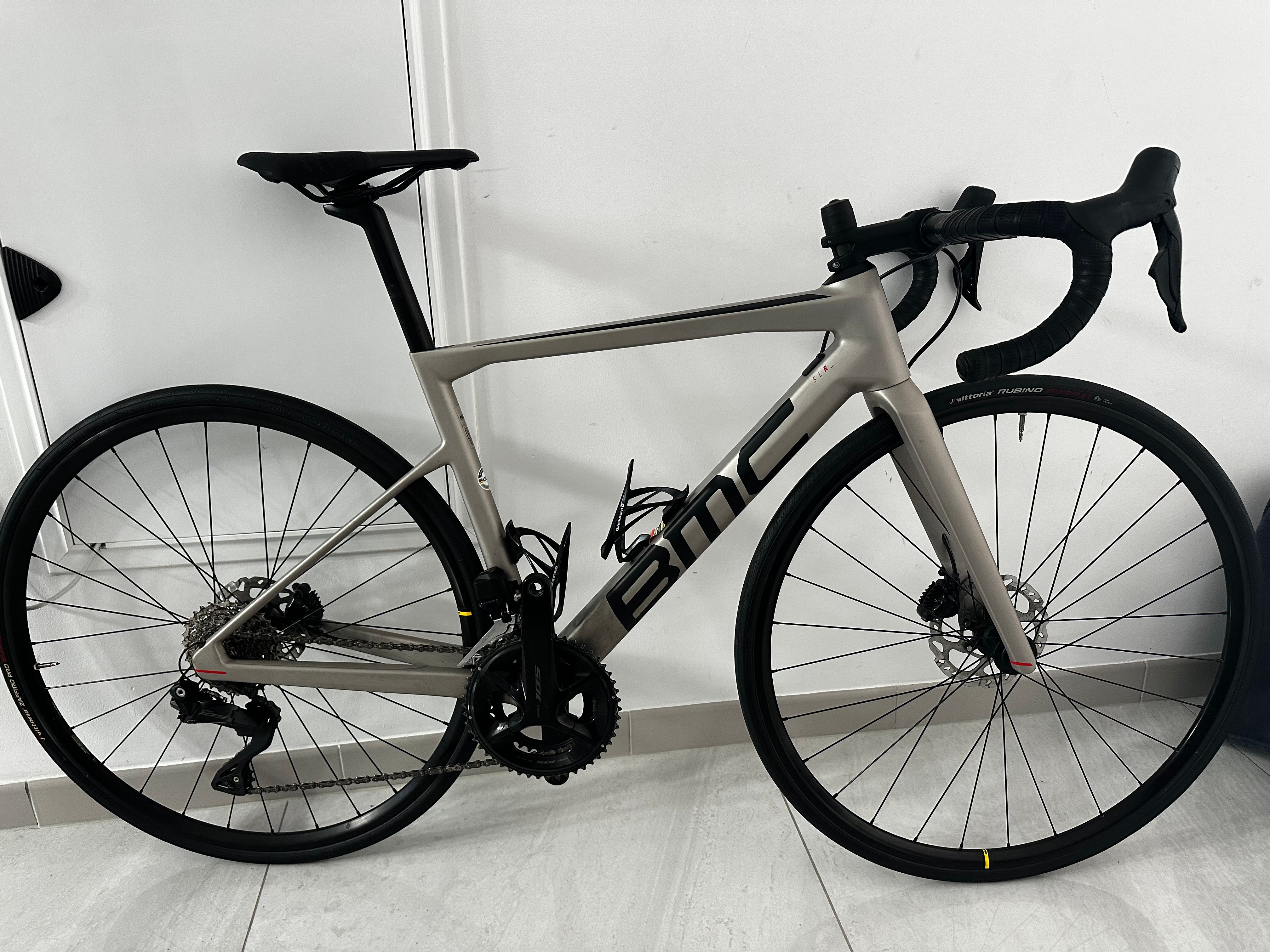 BMC SLR Five - 105 Di2 - 12 Speed used in 51 cm | buycycle