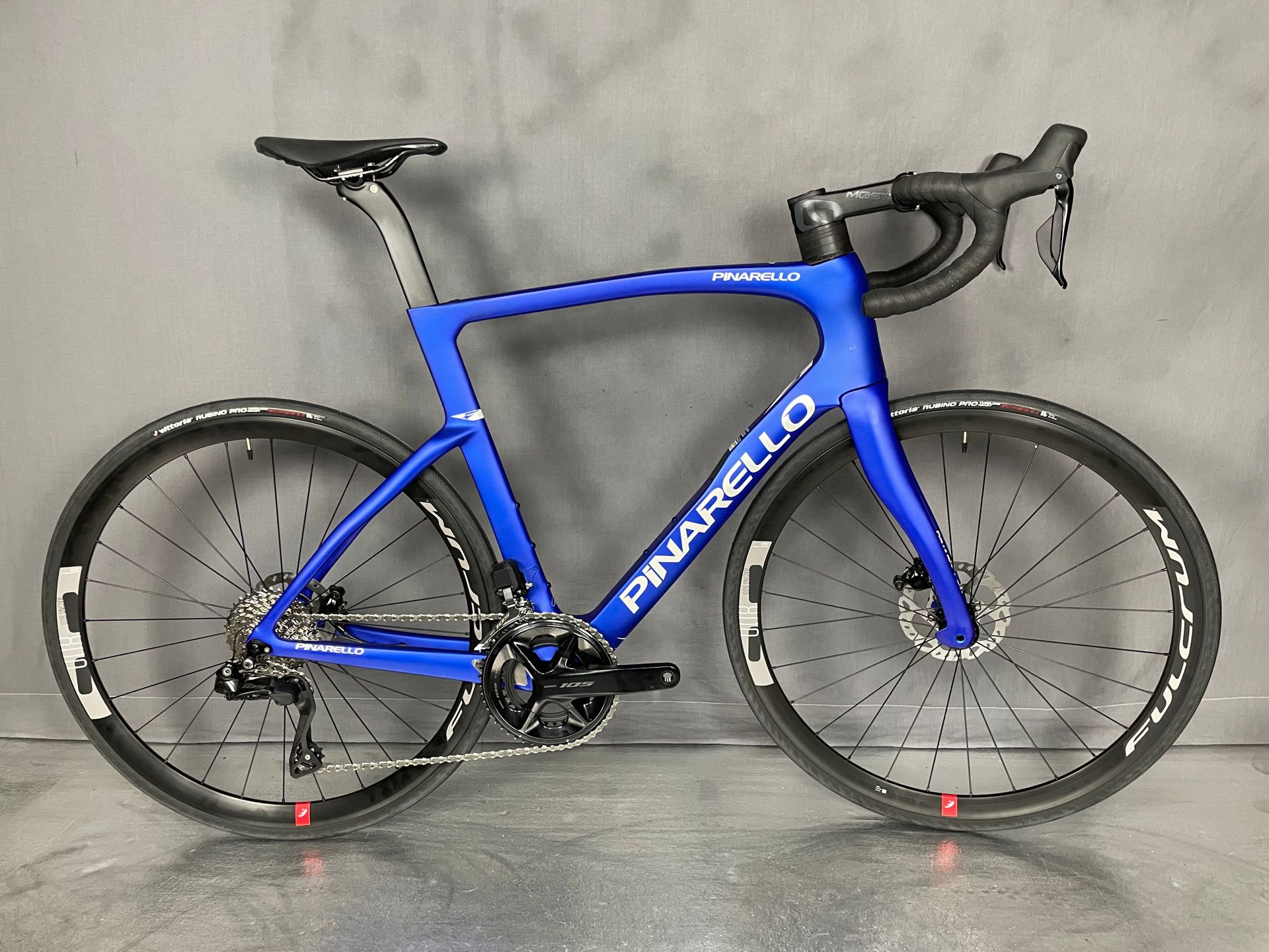 Pinarello F5 105 Di2 used in 58 cm | buycycle