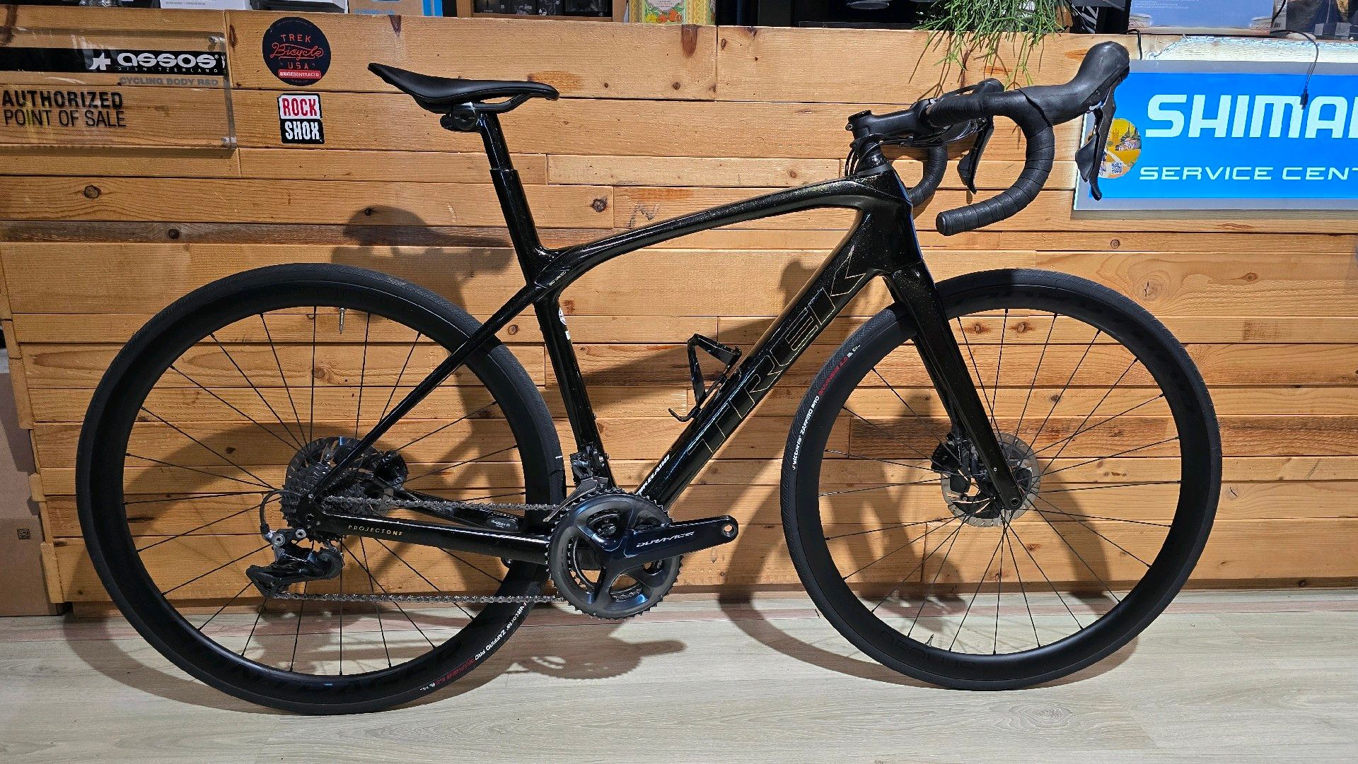 Trek Domane SLR 9 Gen 3 used in 52 cm | buycycle