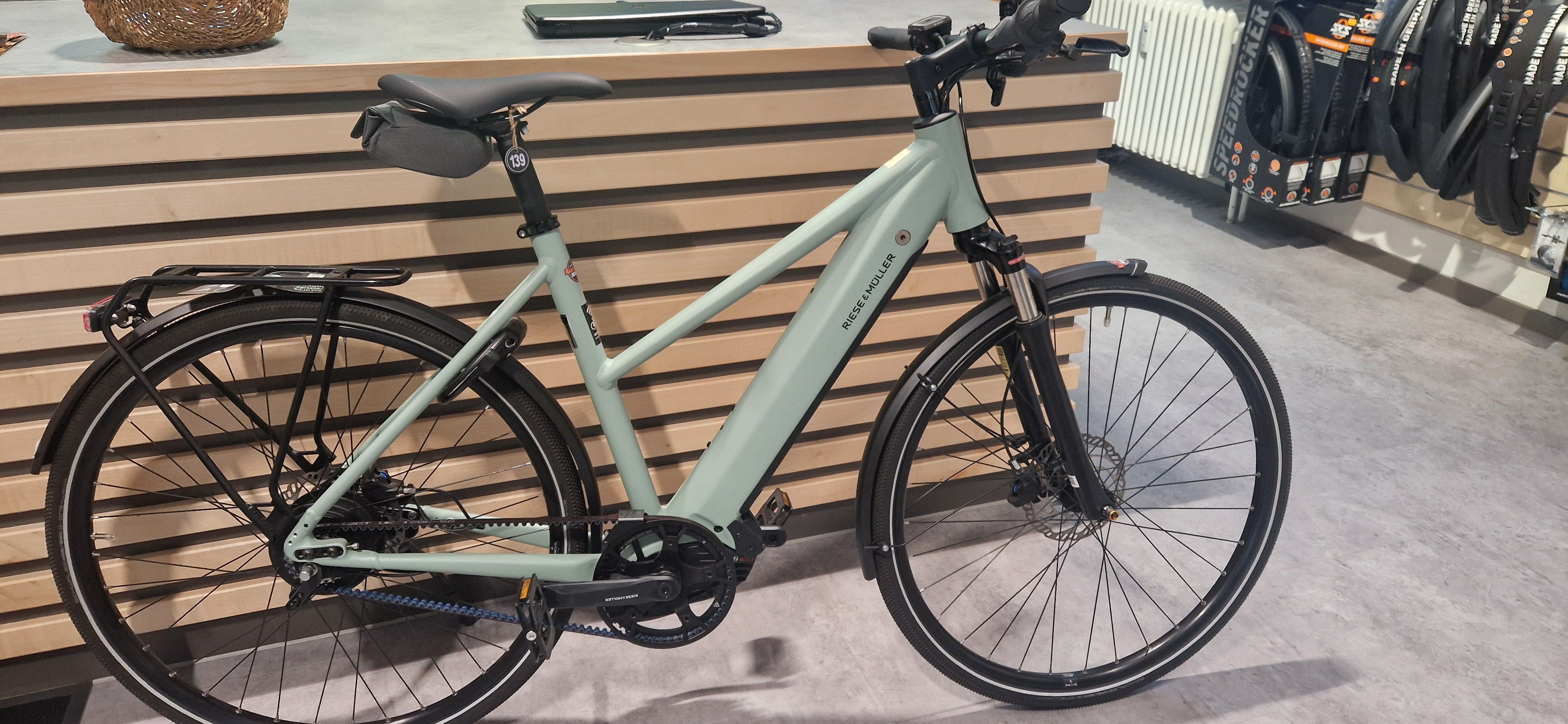 Riese & Müller Roadster Mixte vario used in 53 cm | buycycle