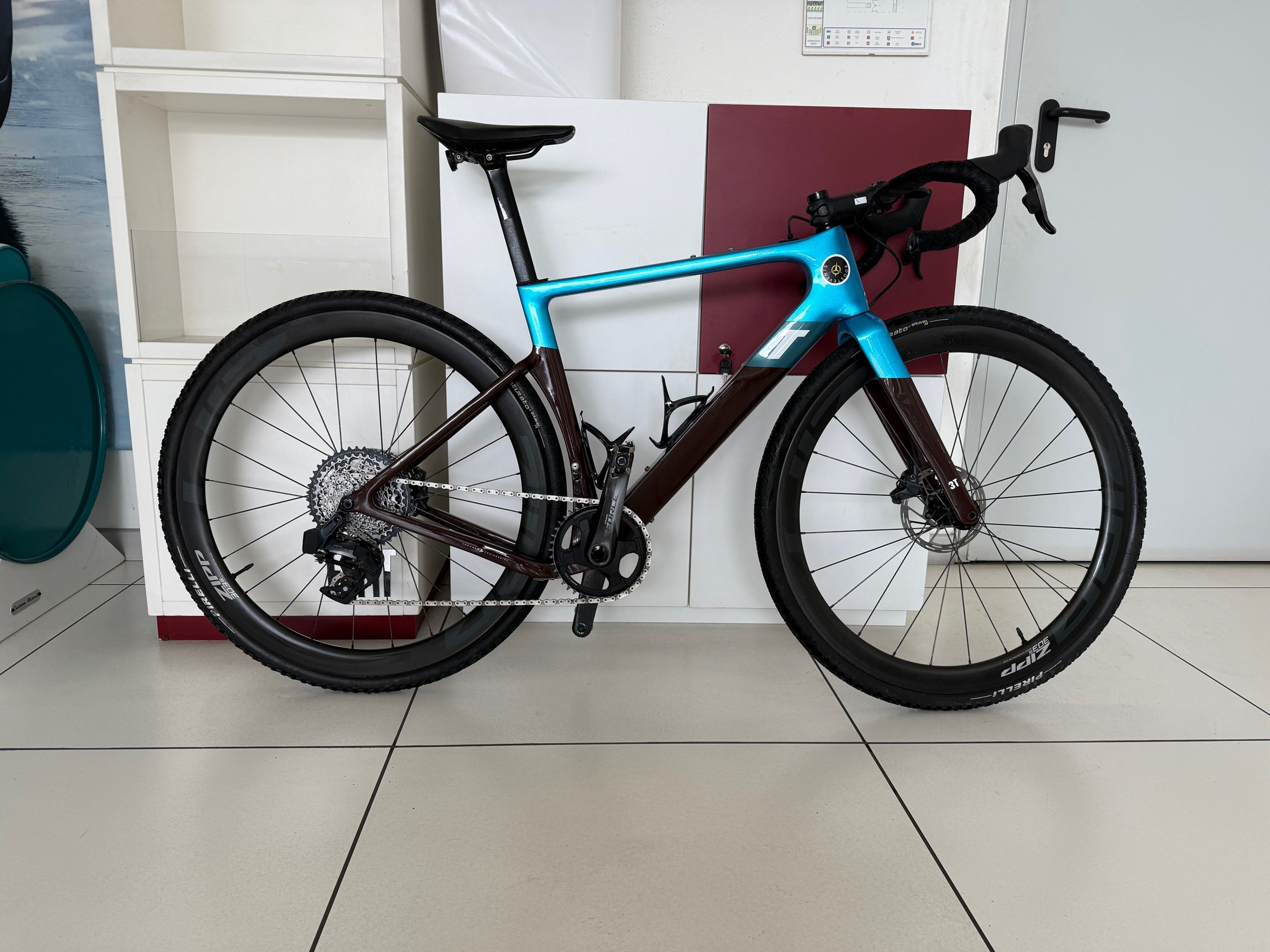 3T Exploro RACE FORCE AXS 2X used in 51 cm | buycycle