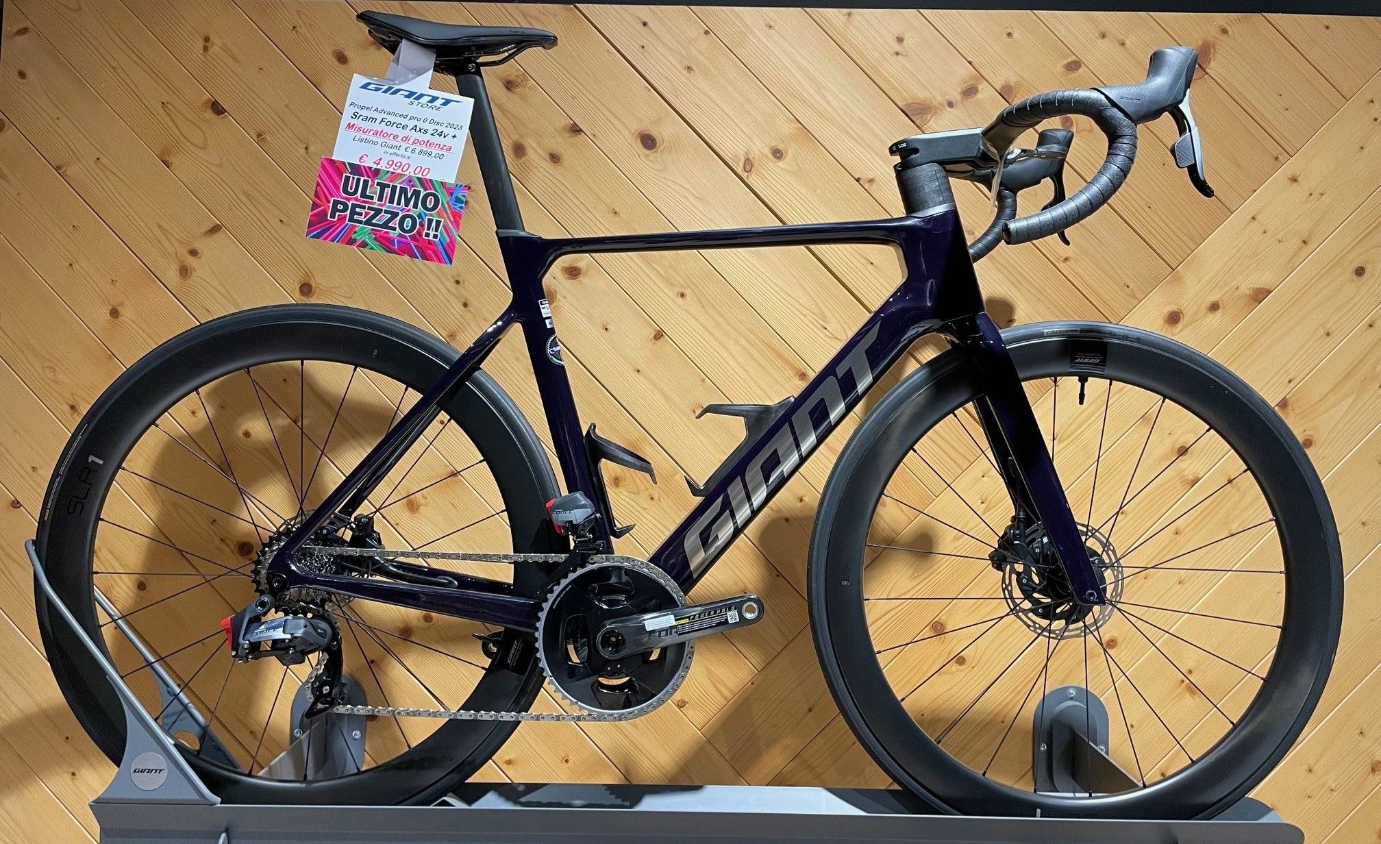 Giant Propel advanced pro 0 axs used in M | buycycle