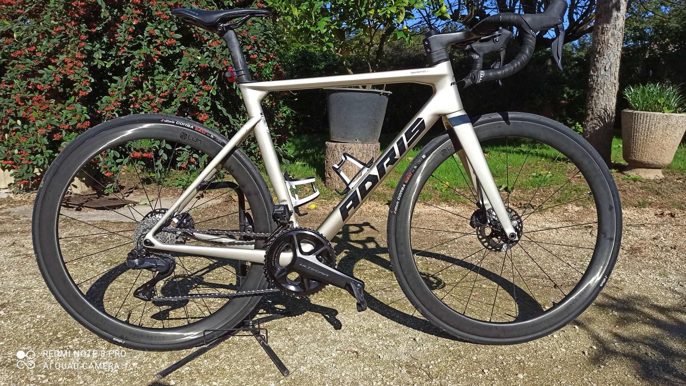 Adris Performance used in 54 cm | buycycle