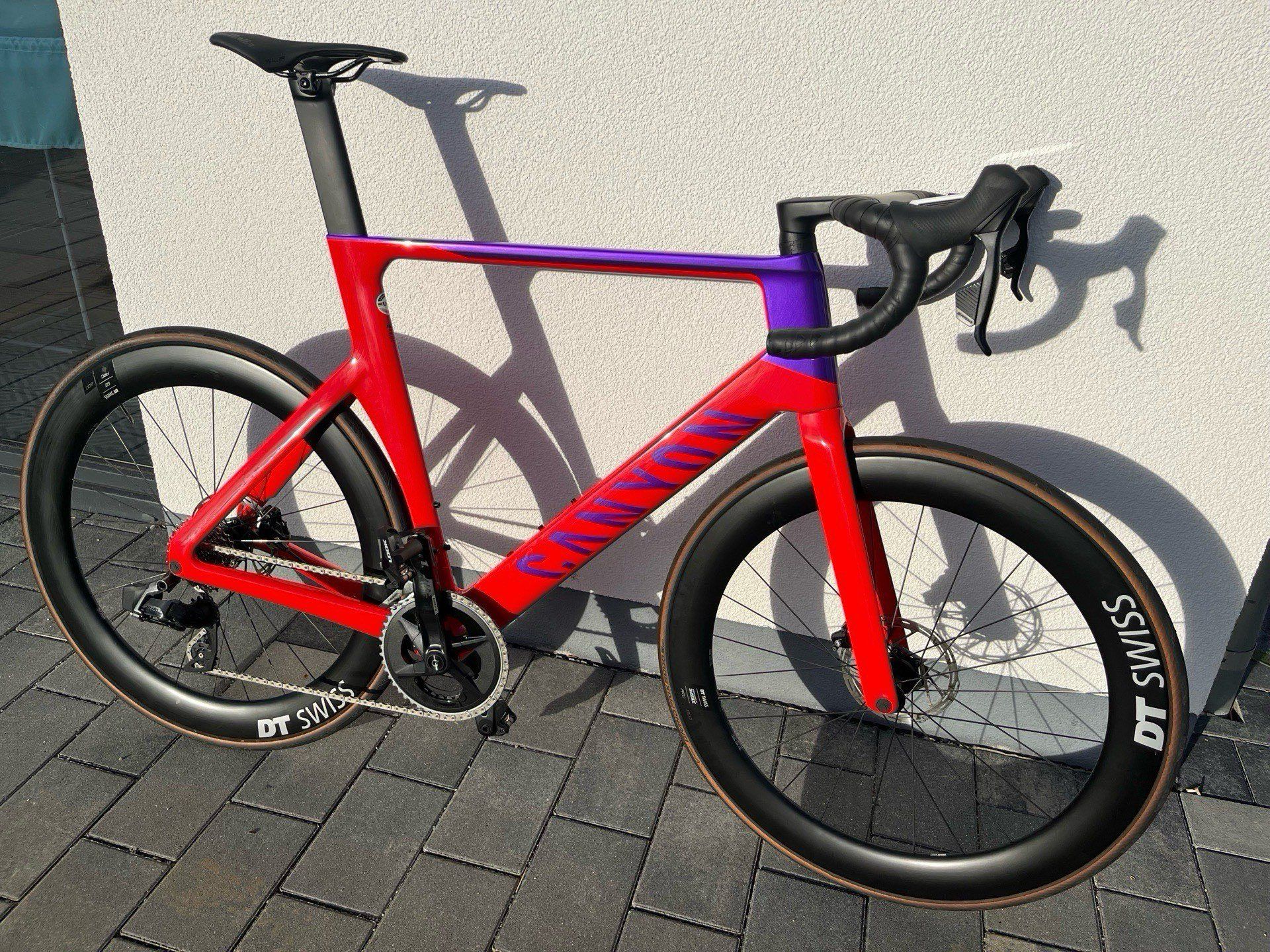 Canyon Aeroad CF SLX 7 Disc eTap used in XL | buycycle