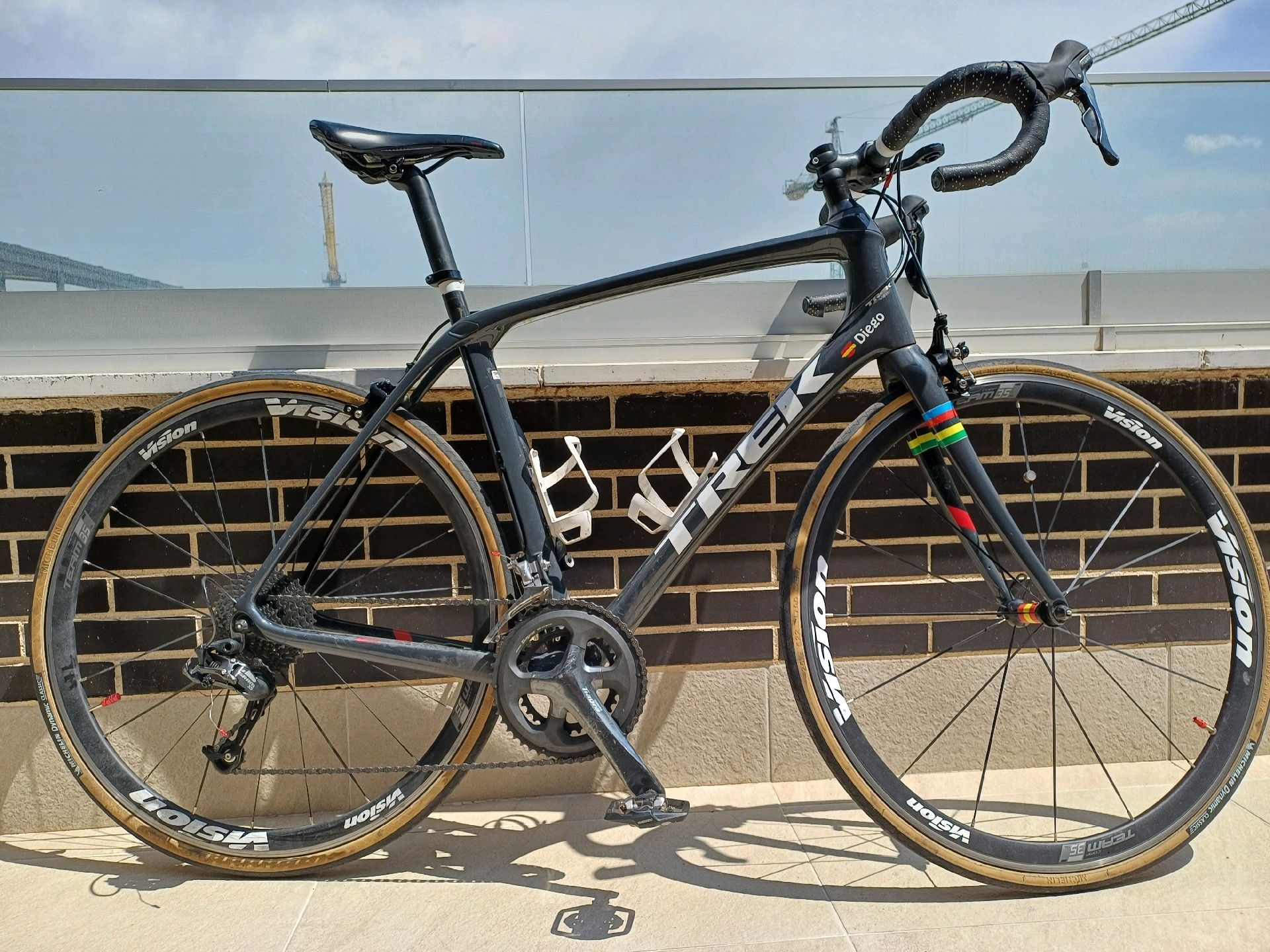 Trek Domane SLR 6 used in 58 cm | buycycle