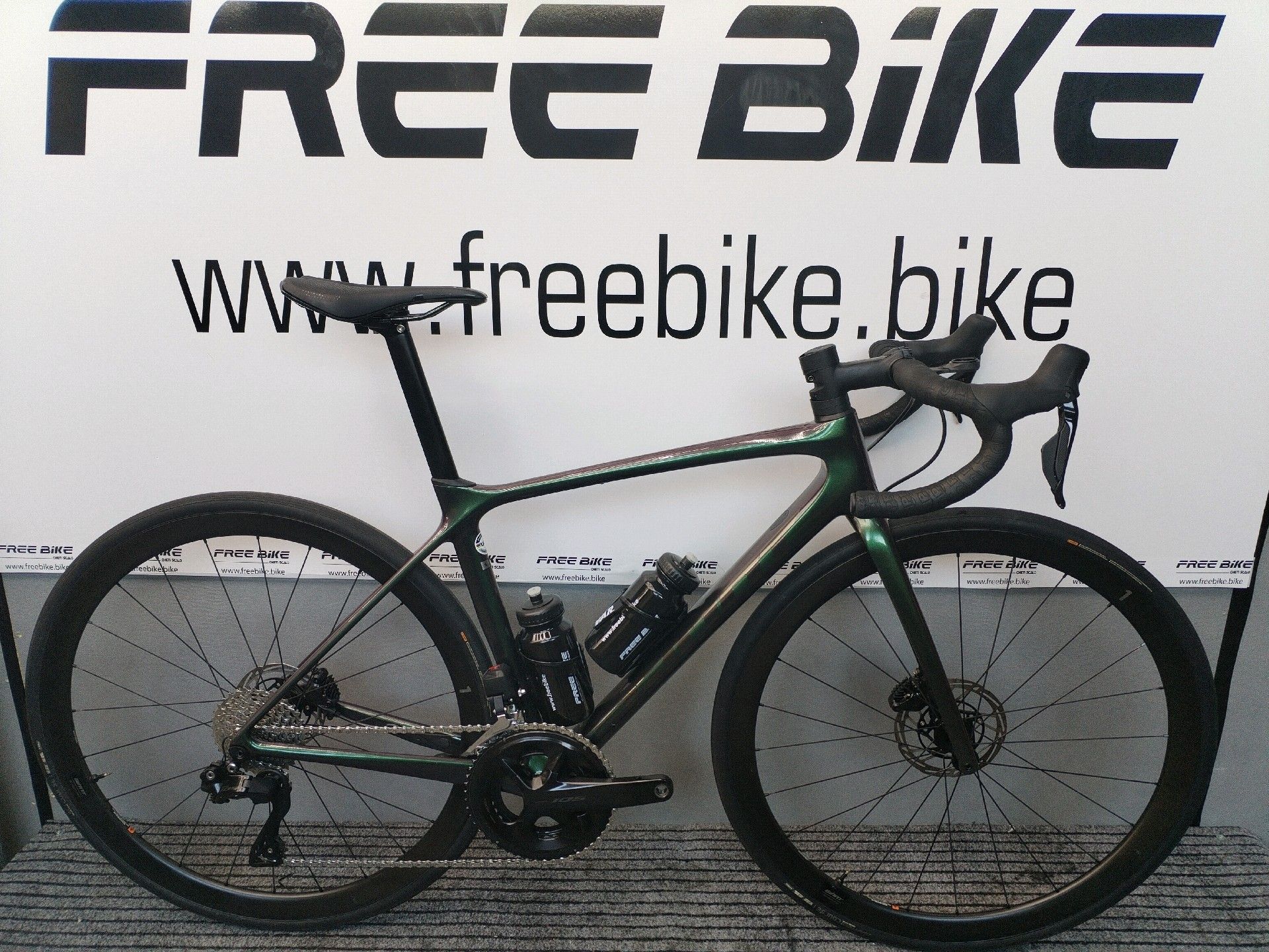 Giant TCR ADVANCED PRO DISC 1 DI2 used in SM | buycycle